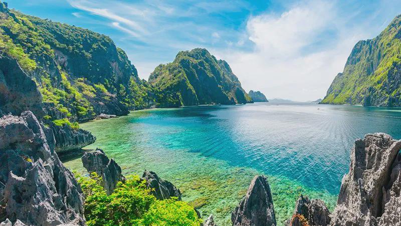 It's good to contemplate by the beach. | Scrolller