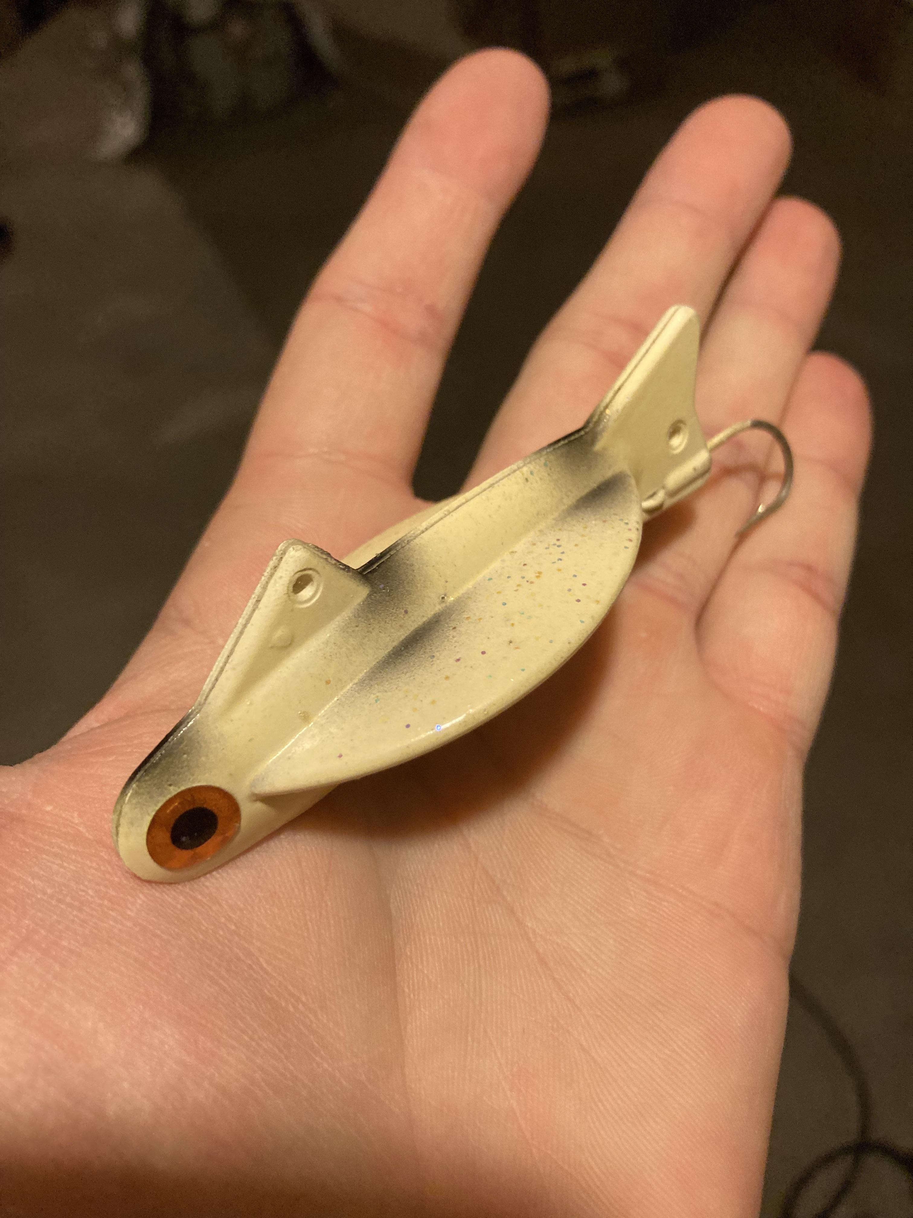 Anyone know how to fish this lure? | Scrolller