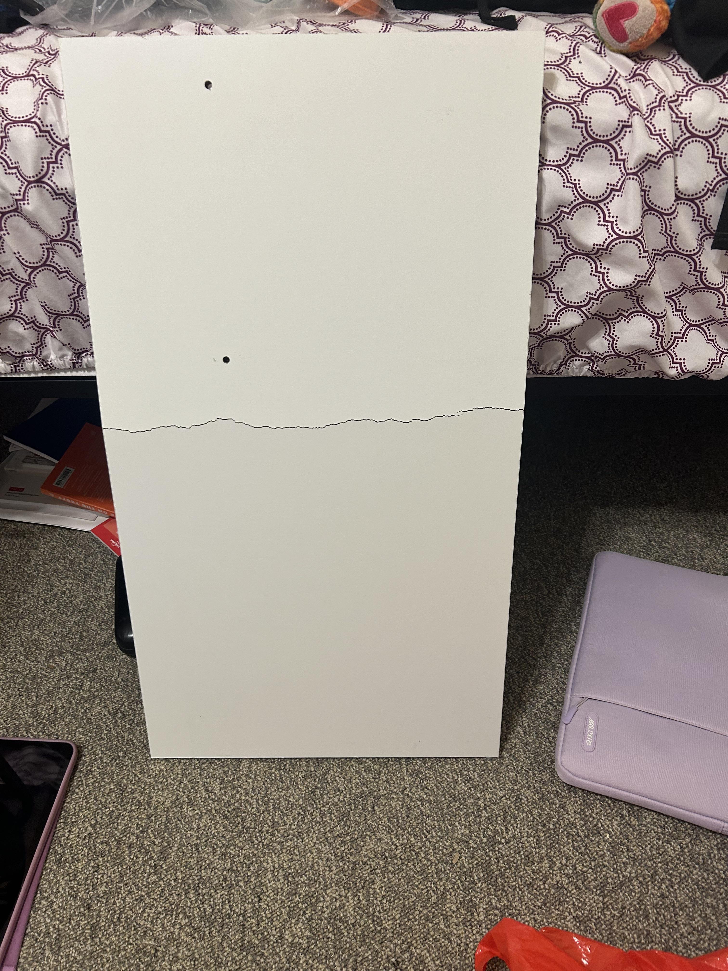 Help! Cracked desk | Scrolller