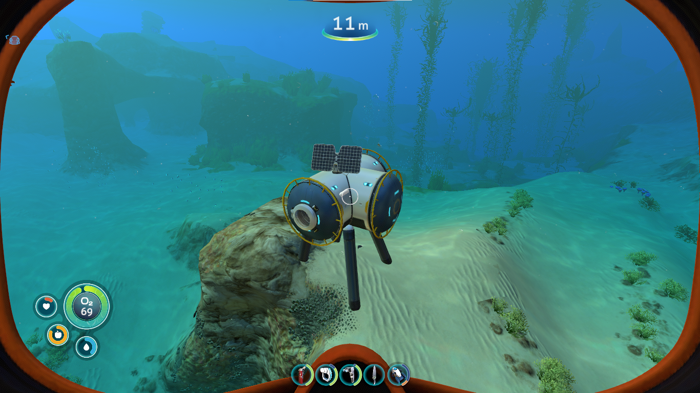 Before Going To The Aurora For The First Time , Im Moving Out Of The Life Pod , Its Small But It ...