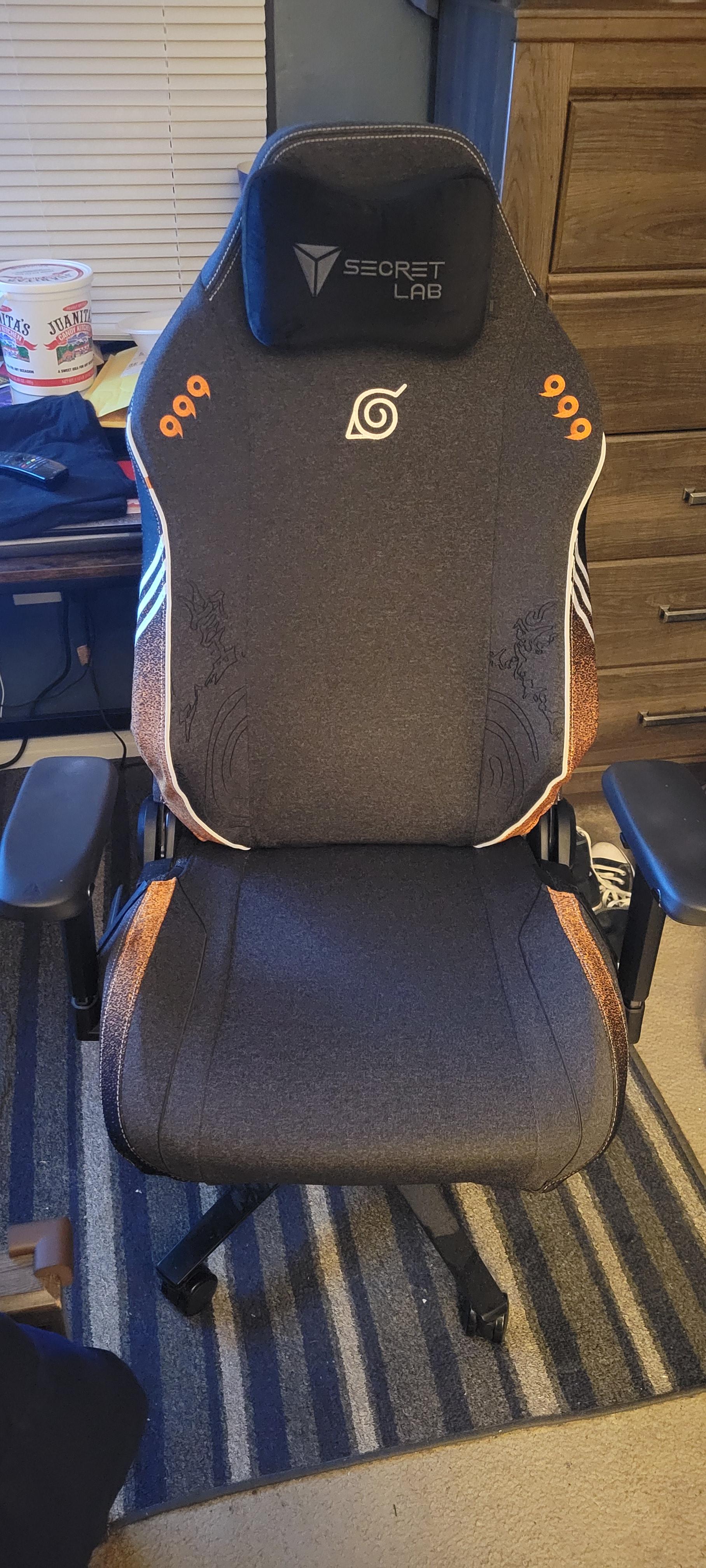 Secret Lab Chair | Scrolller