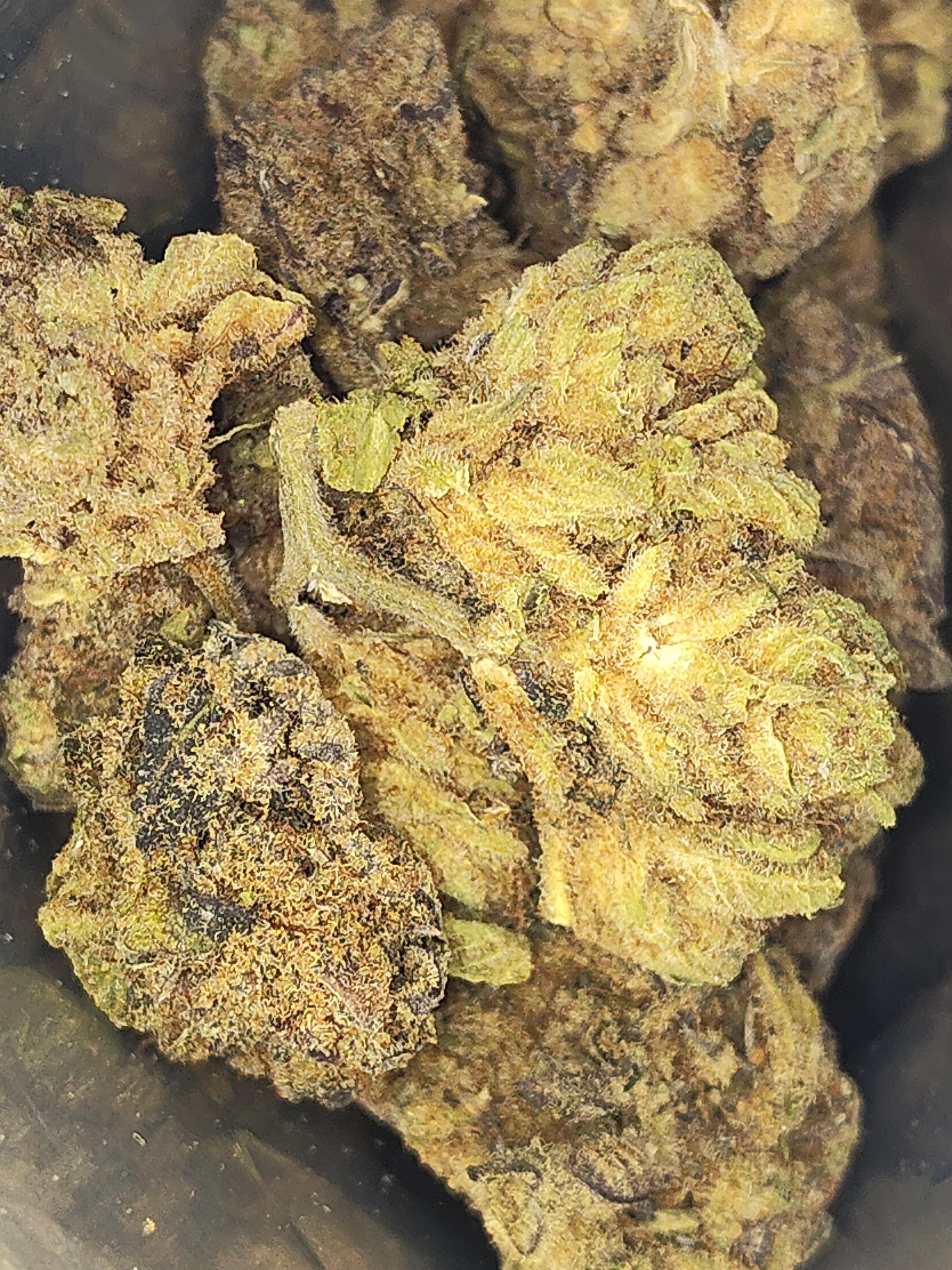 Sour kush. | Scrolller