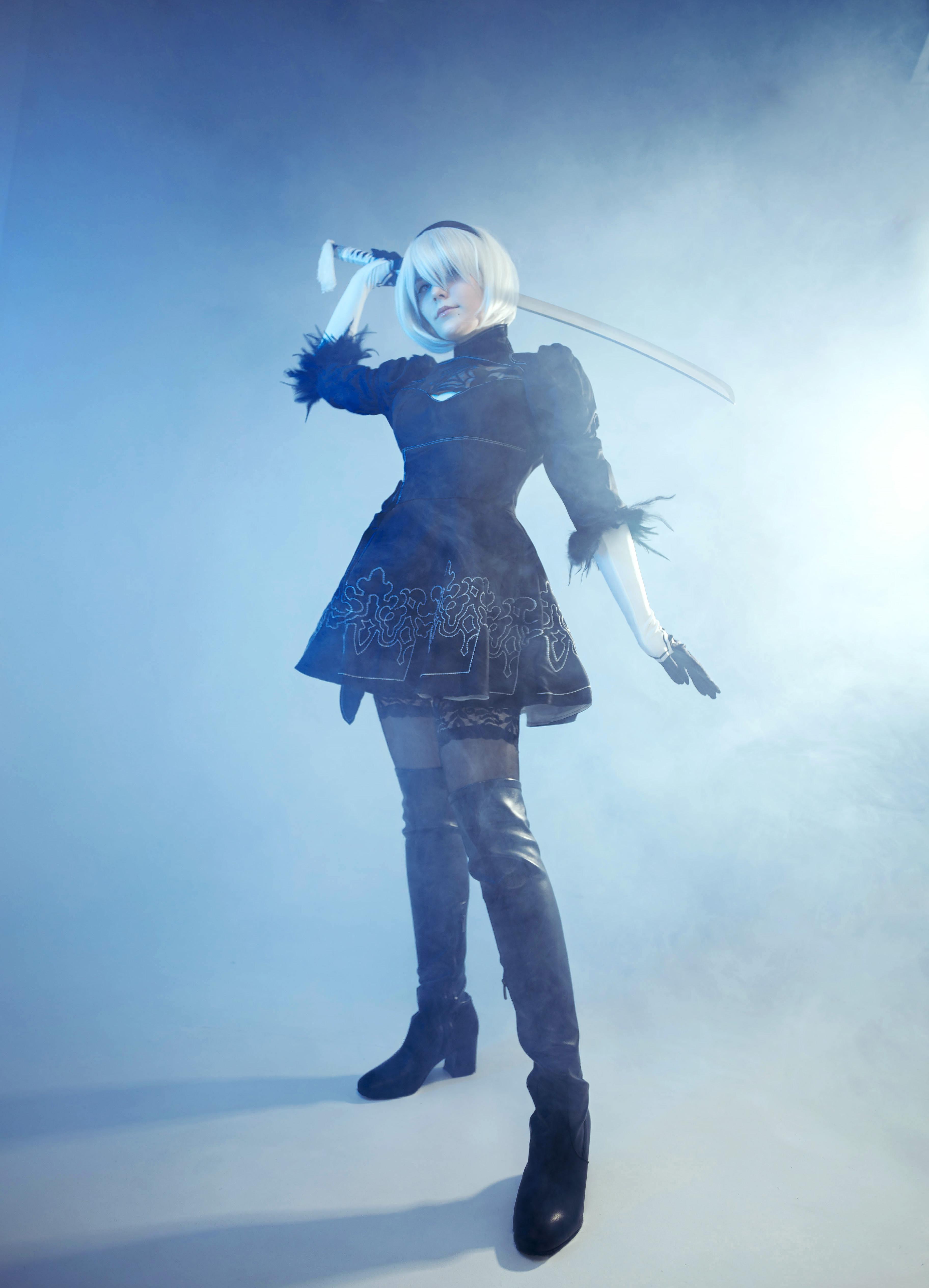 Another bunch of photos of my 2B cosplay 💫 | Scrolller