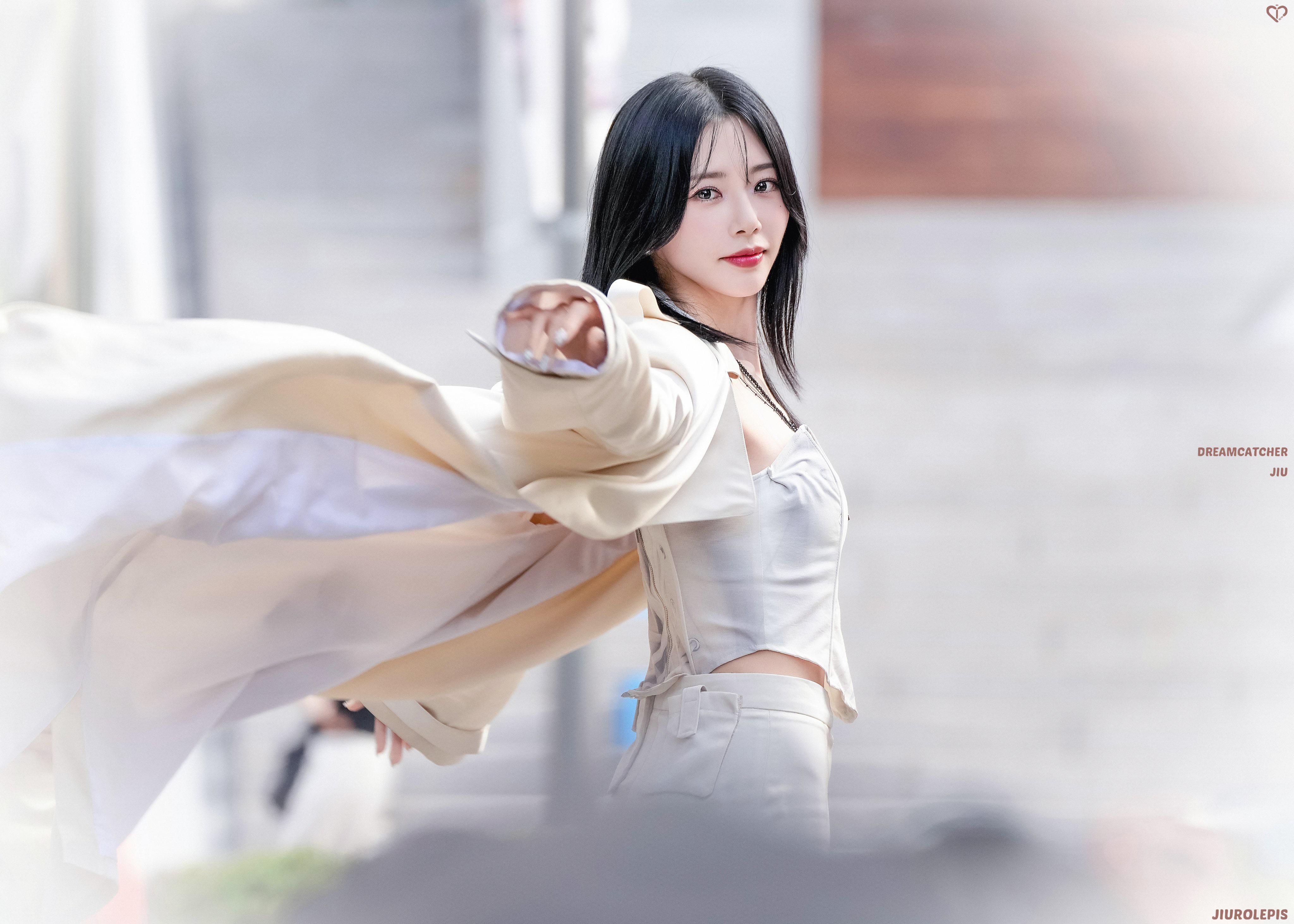 JIU main heroine vibe | Scrolller