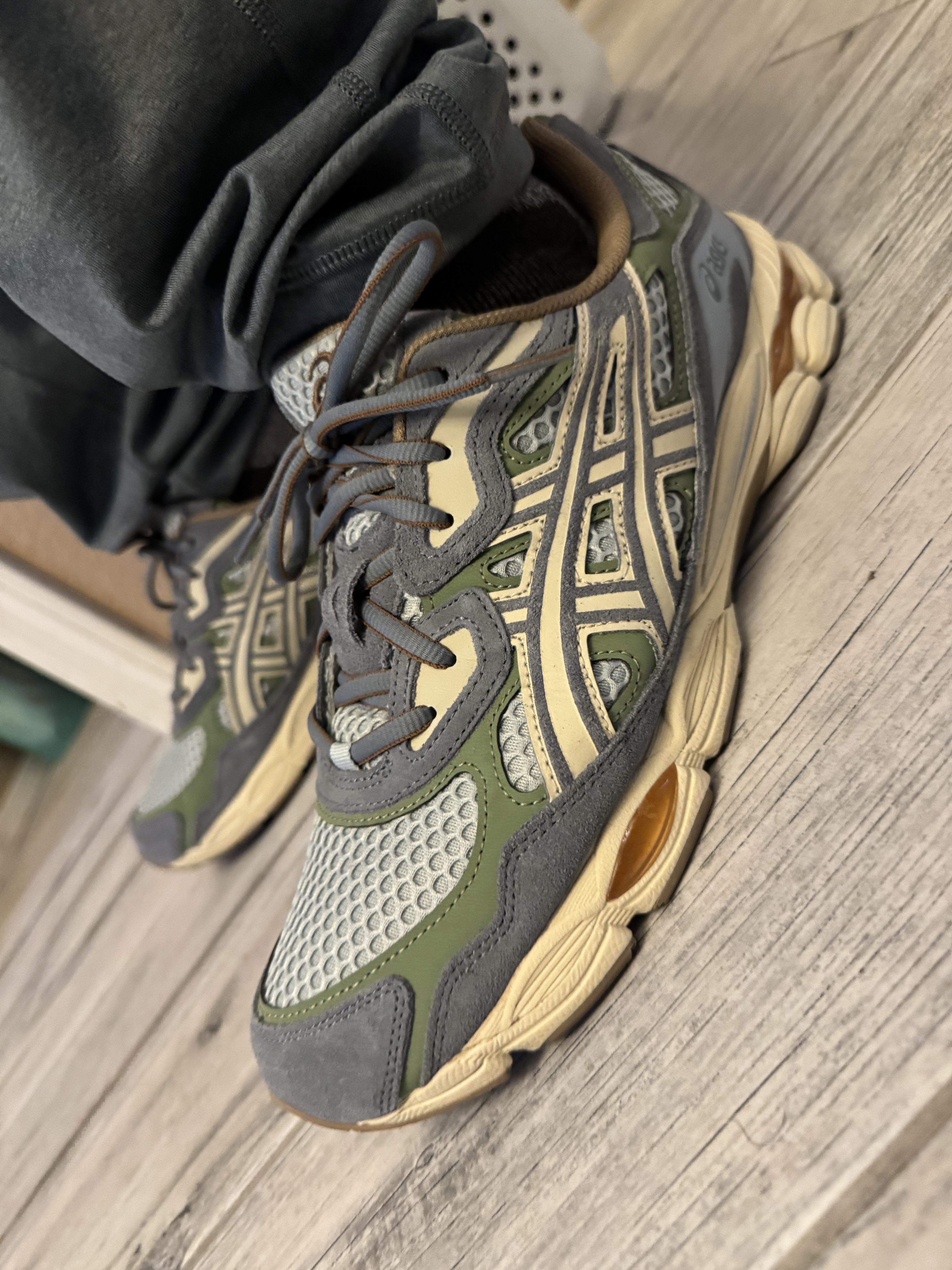 ASICS Gel-NYC “Cold Moss” | Scrolller