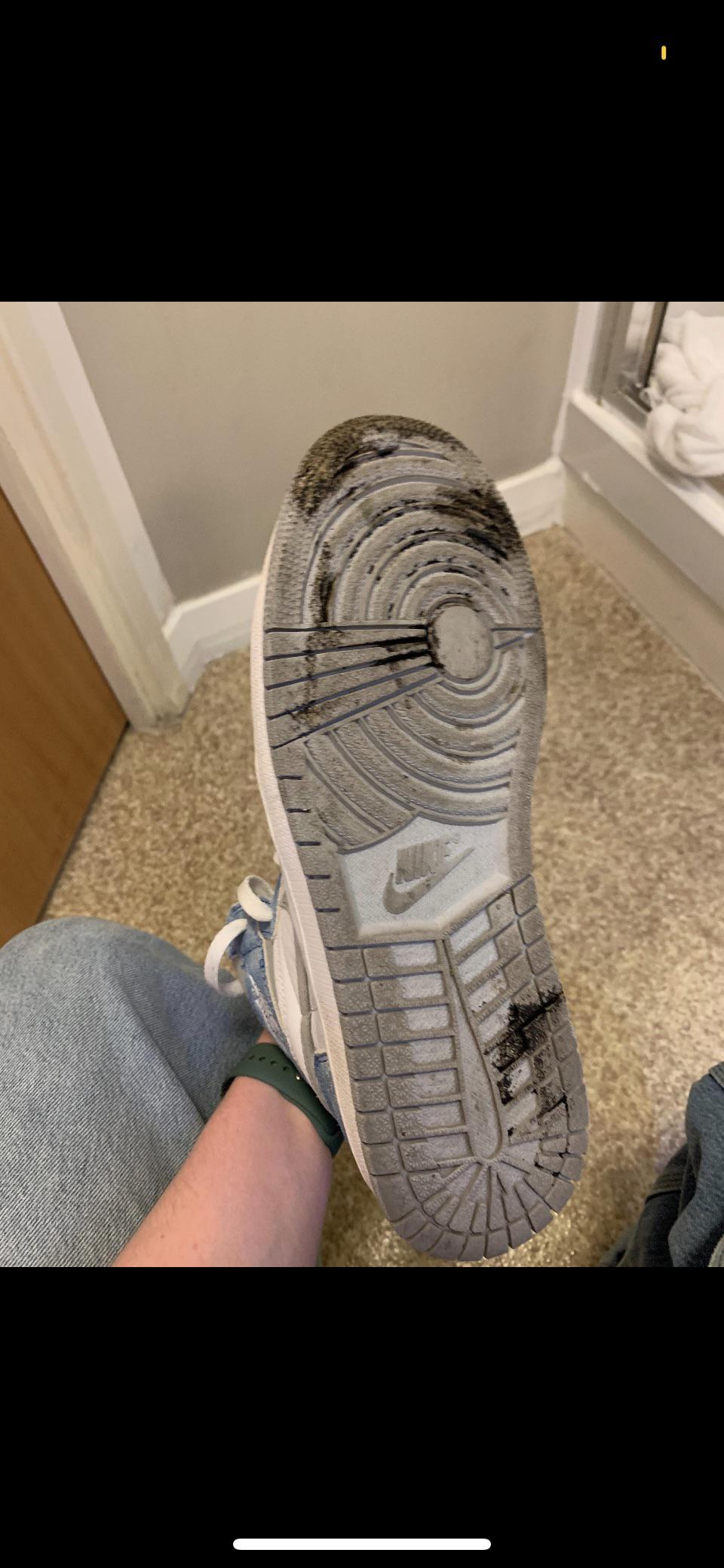 Throwback to this day last year when I stepped in tar on my first outing with my new hyper ...