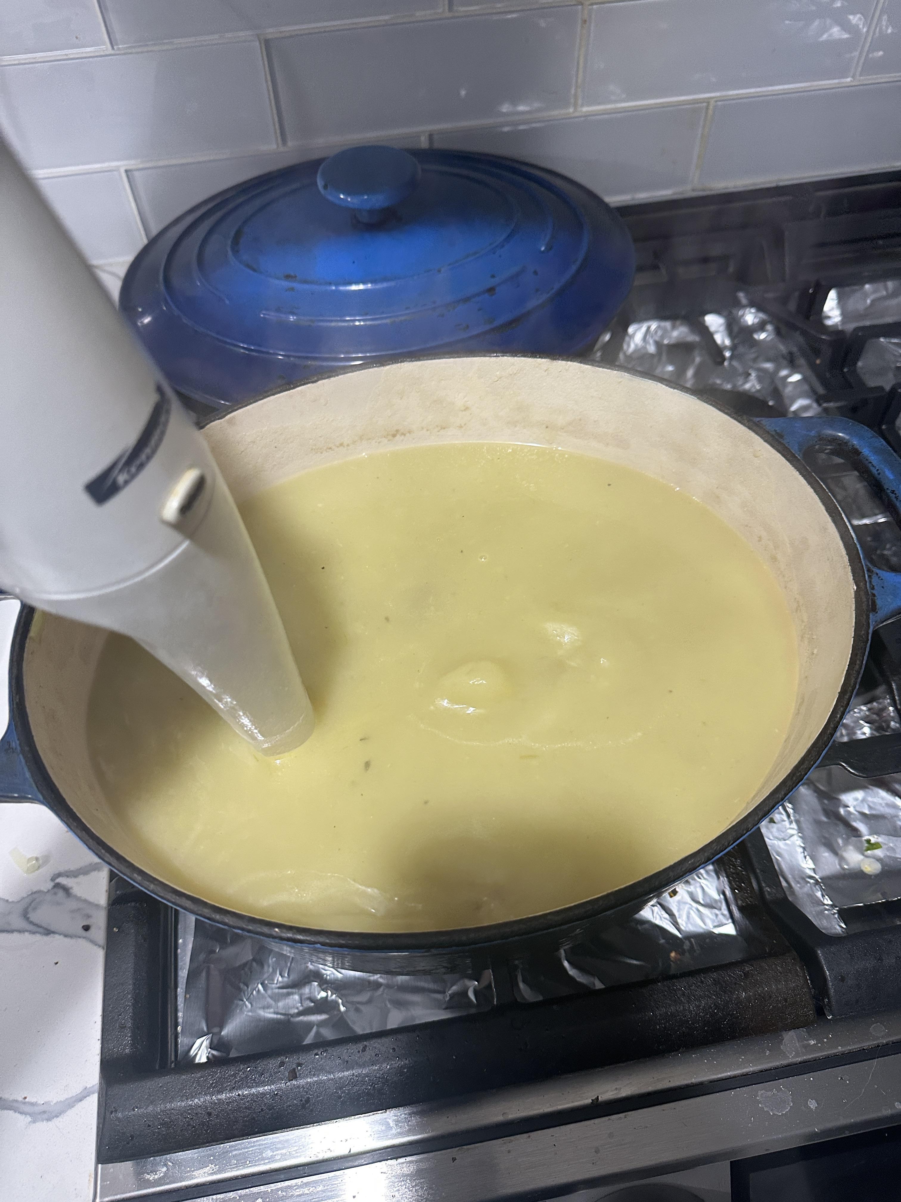 [homemade] potato and leek soup w/ white cheddar | Scrolller