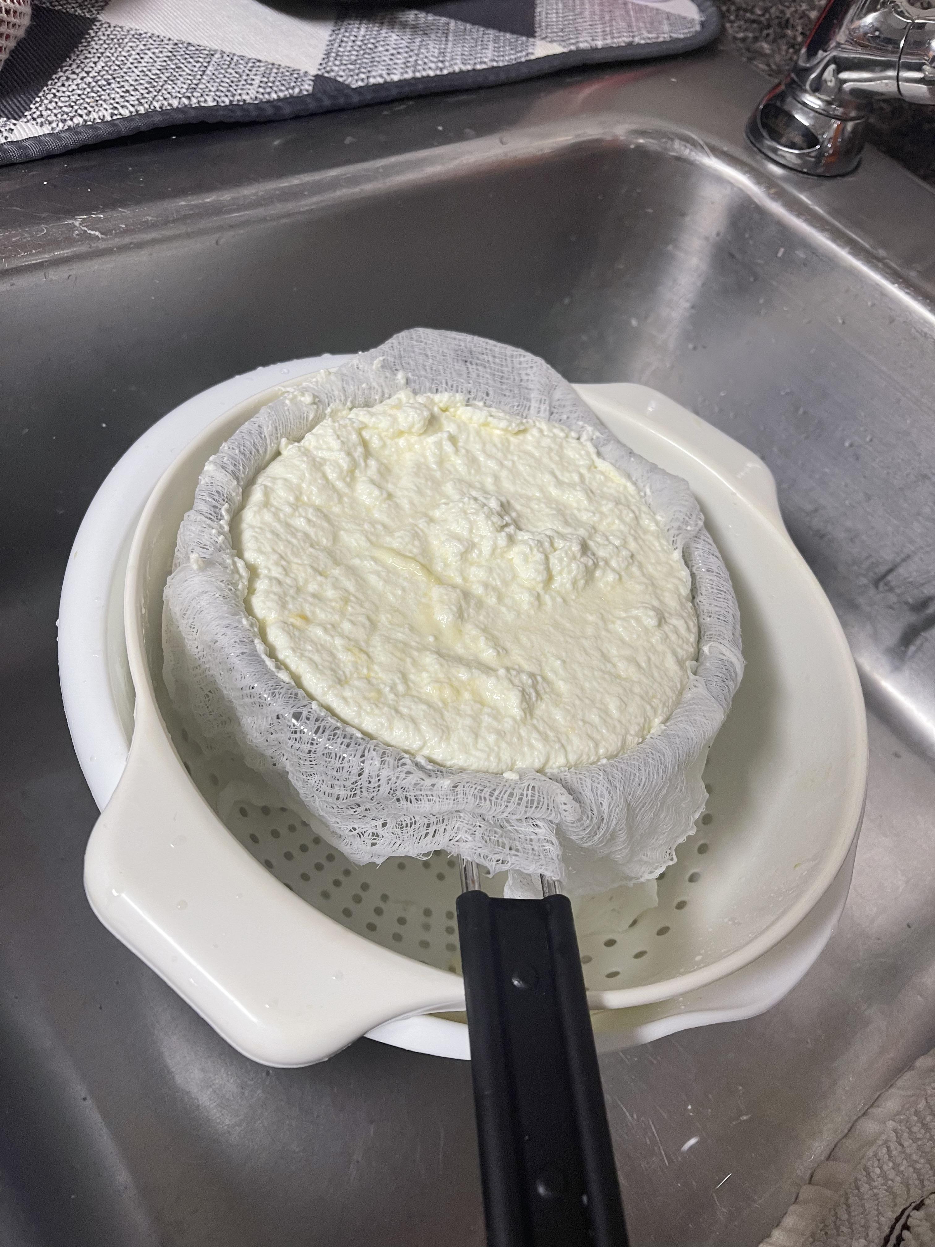 [Homemade] Ravioli and cookies from scratch | Scrolller