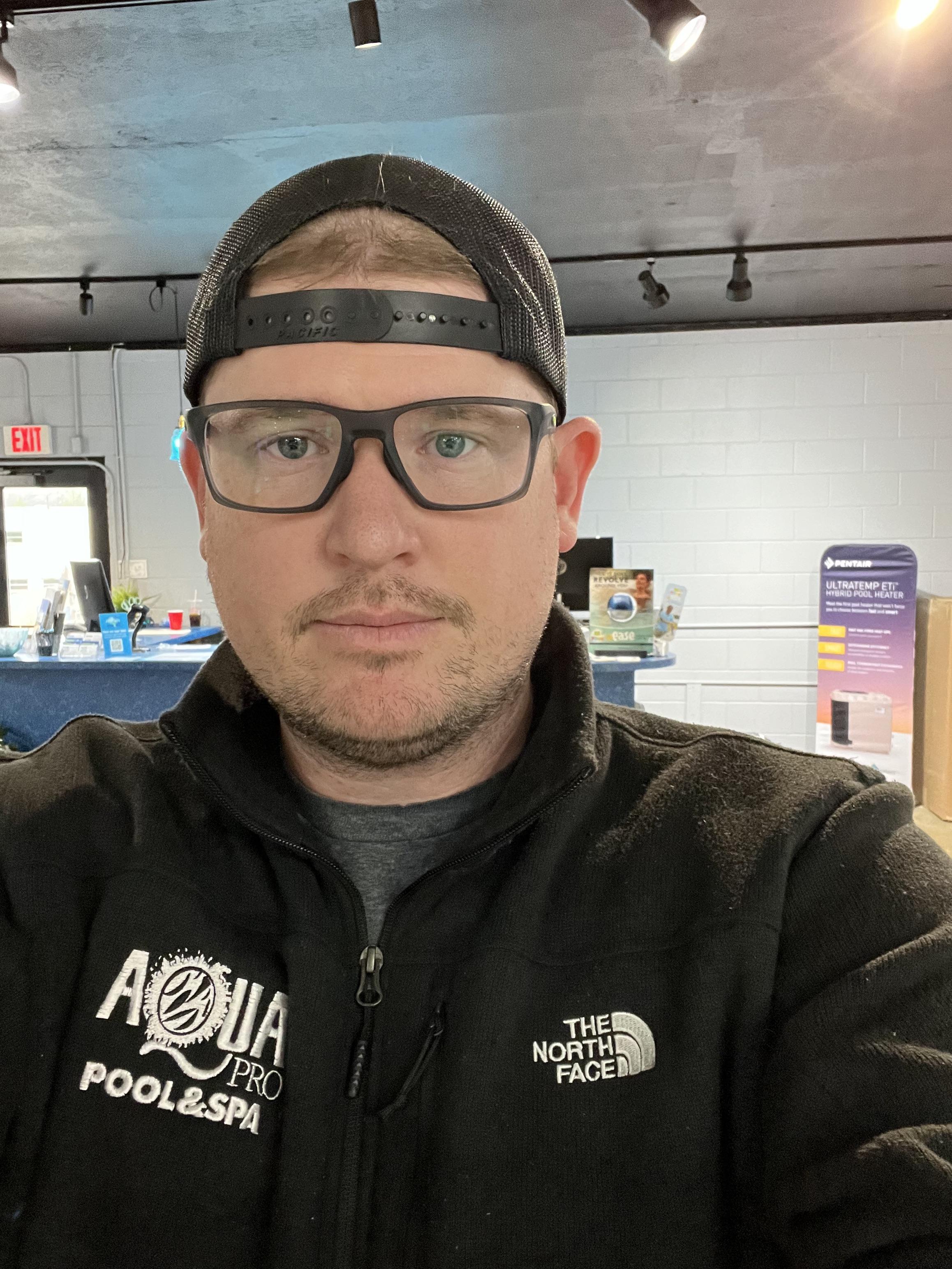 Thoughts on the Oakley Litebeam | Scrolller