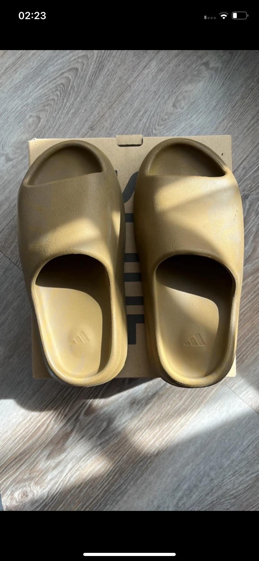 Lc please | Scrolller