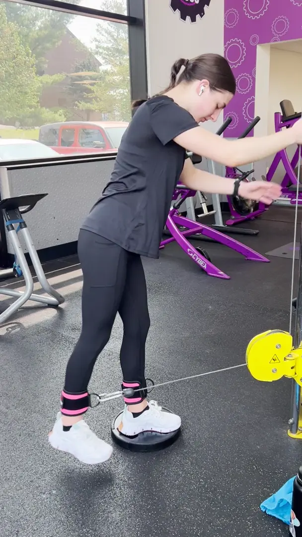 Kickback form check | Scrolller