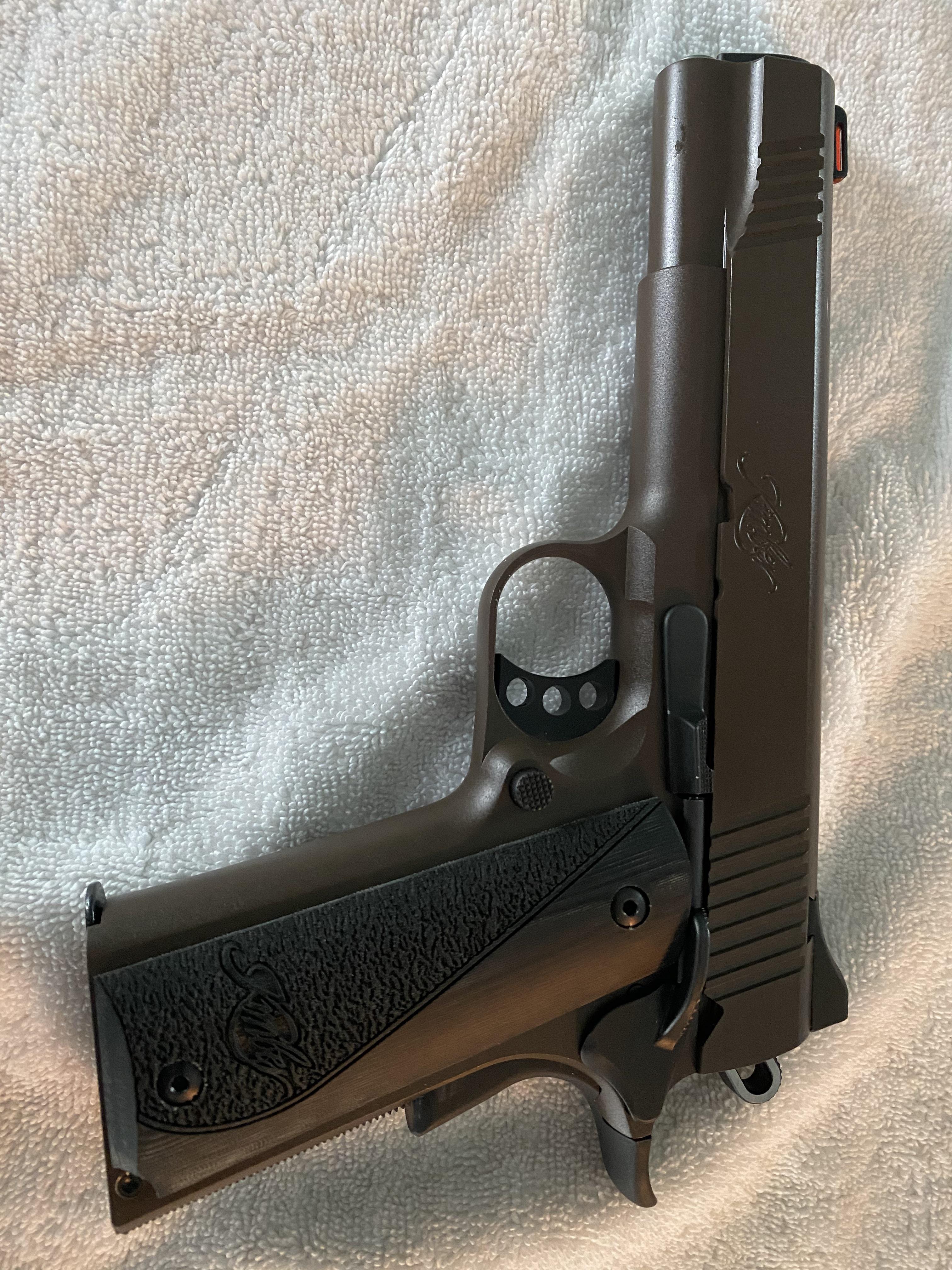 Kimber Custom LW .45 ACP | Scrolller