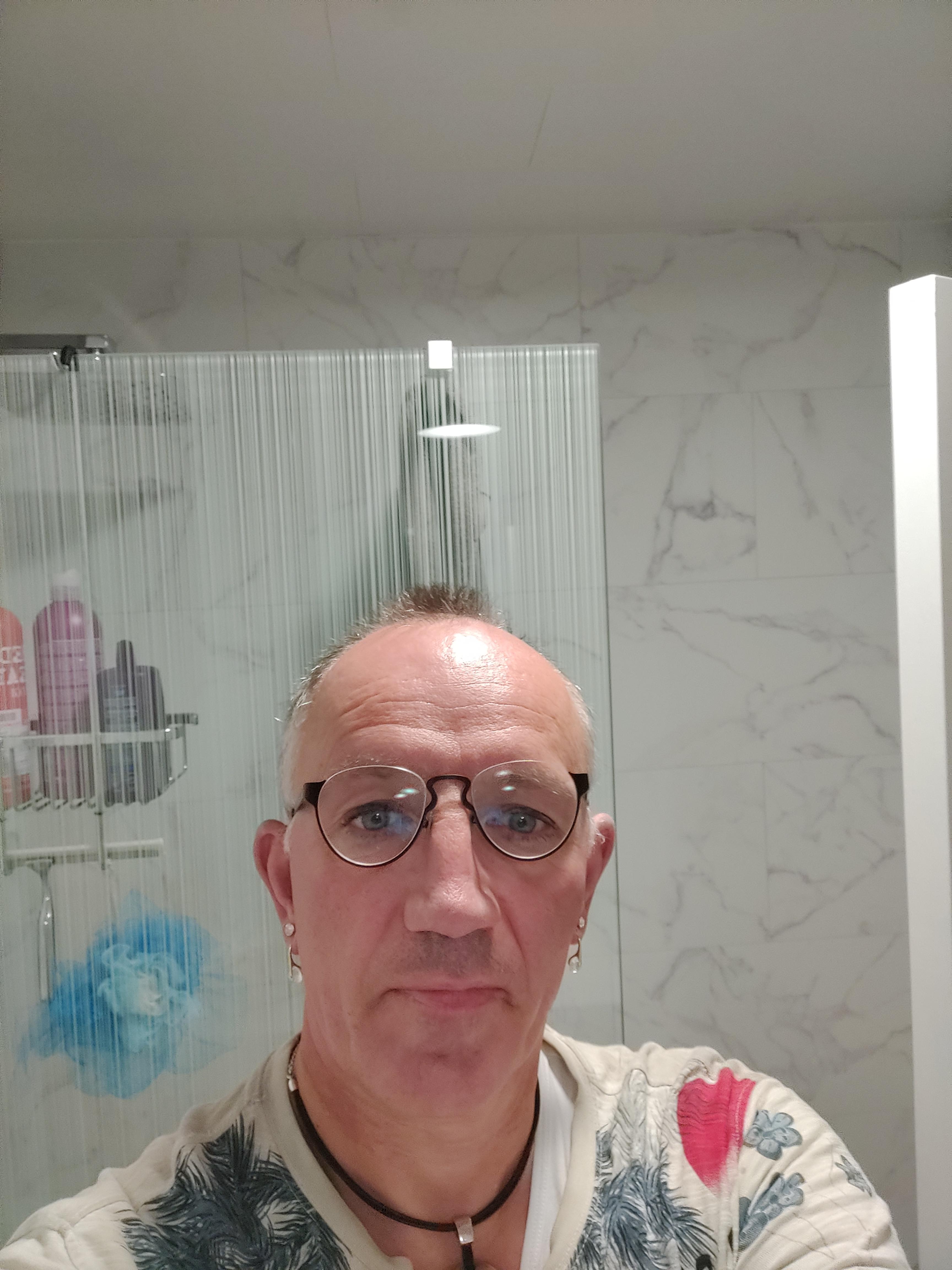 Timeline | Scrolller