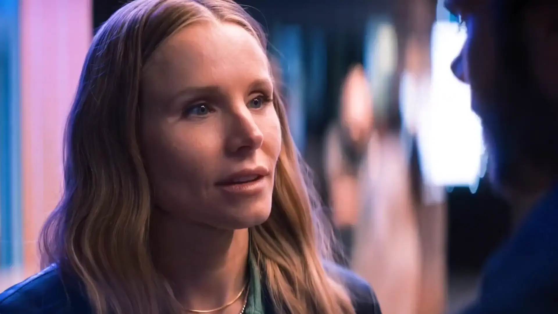 Kristen Bell | Scrolller