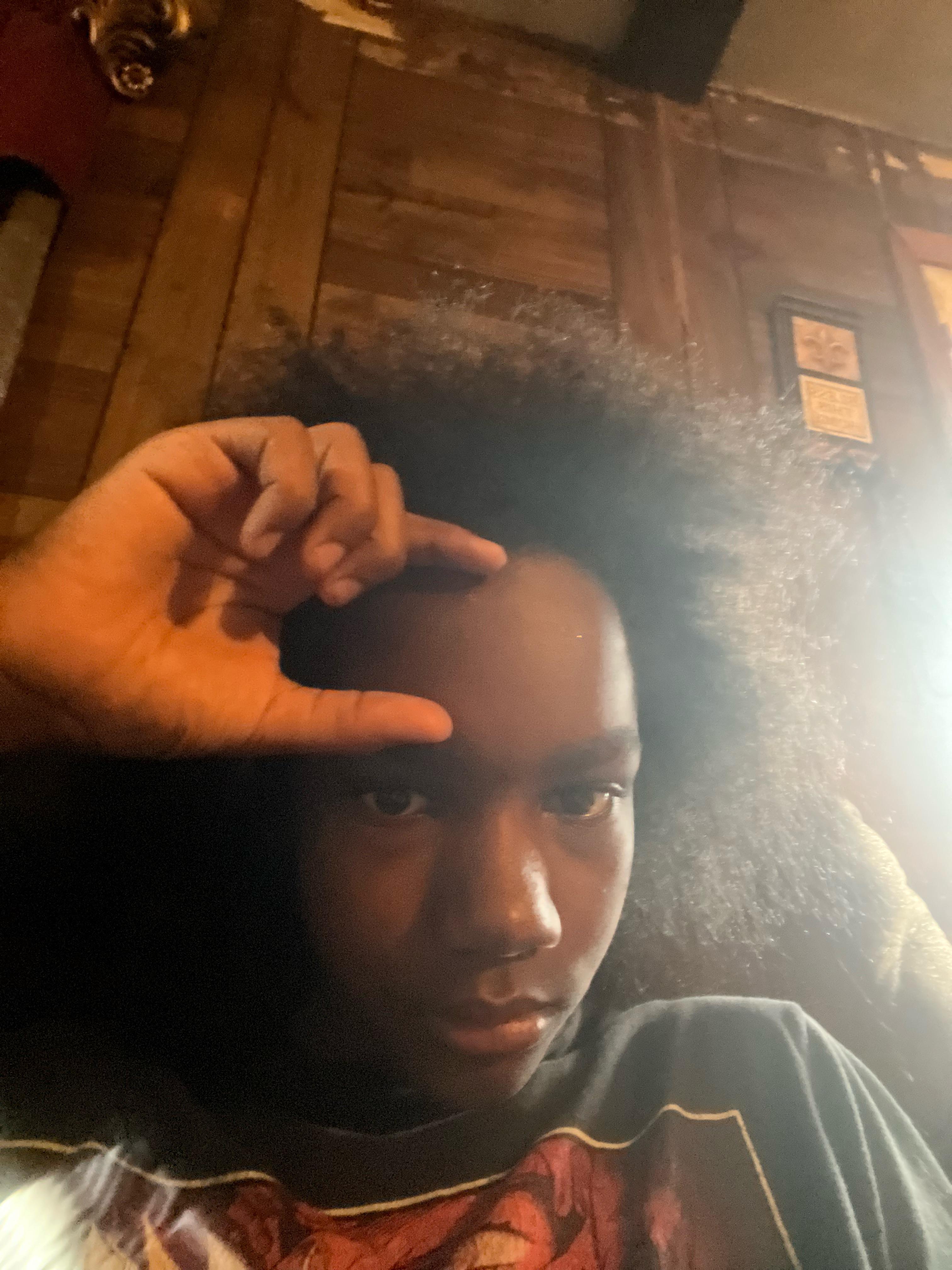 Discover more like BlackHair: Wanna cut my hair shorter/ cut it even to ...