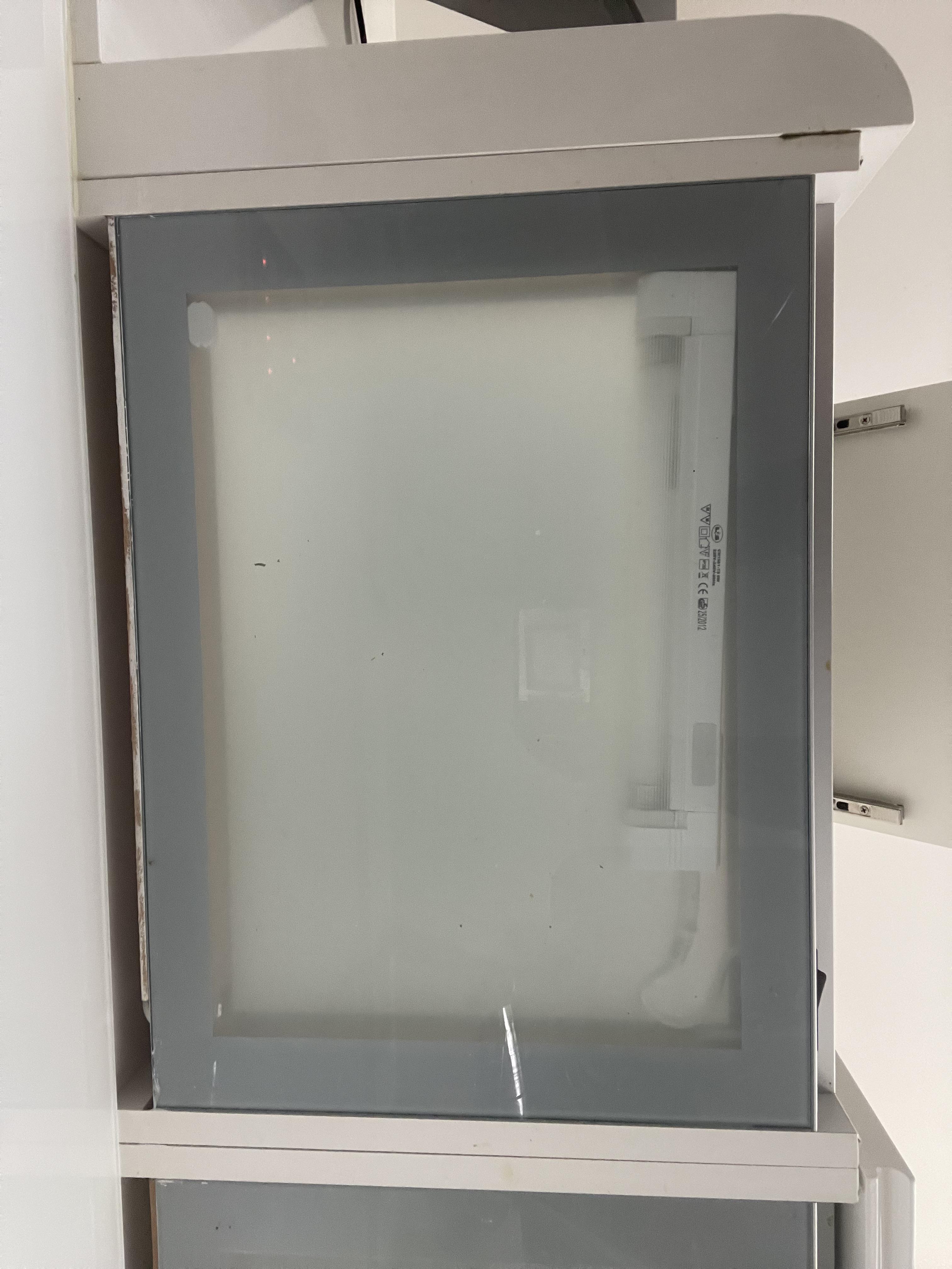 How do I replace LED lights? | Scrolller