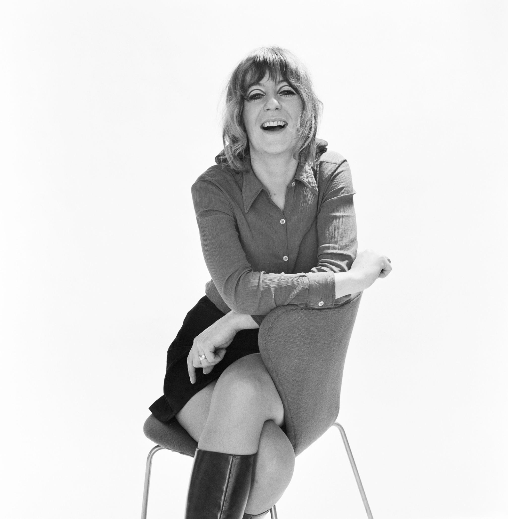 Christine McVie. Photos by Tom King (1968) | Scrolller