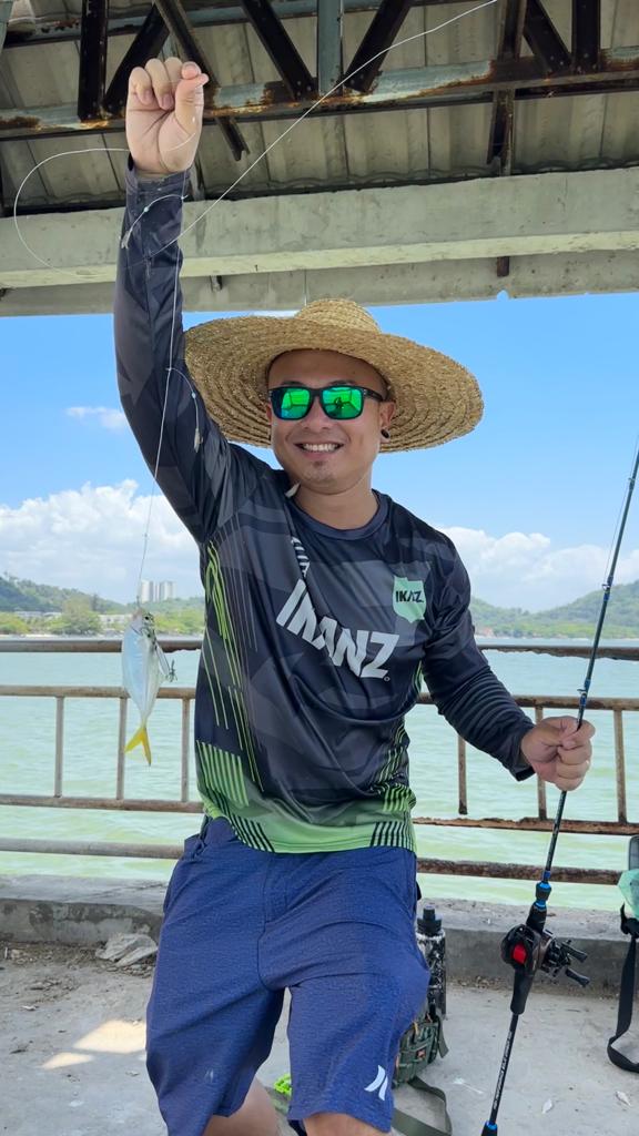 Sabiki attached to jig | Scrolller