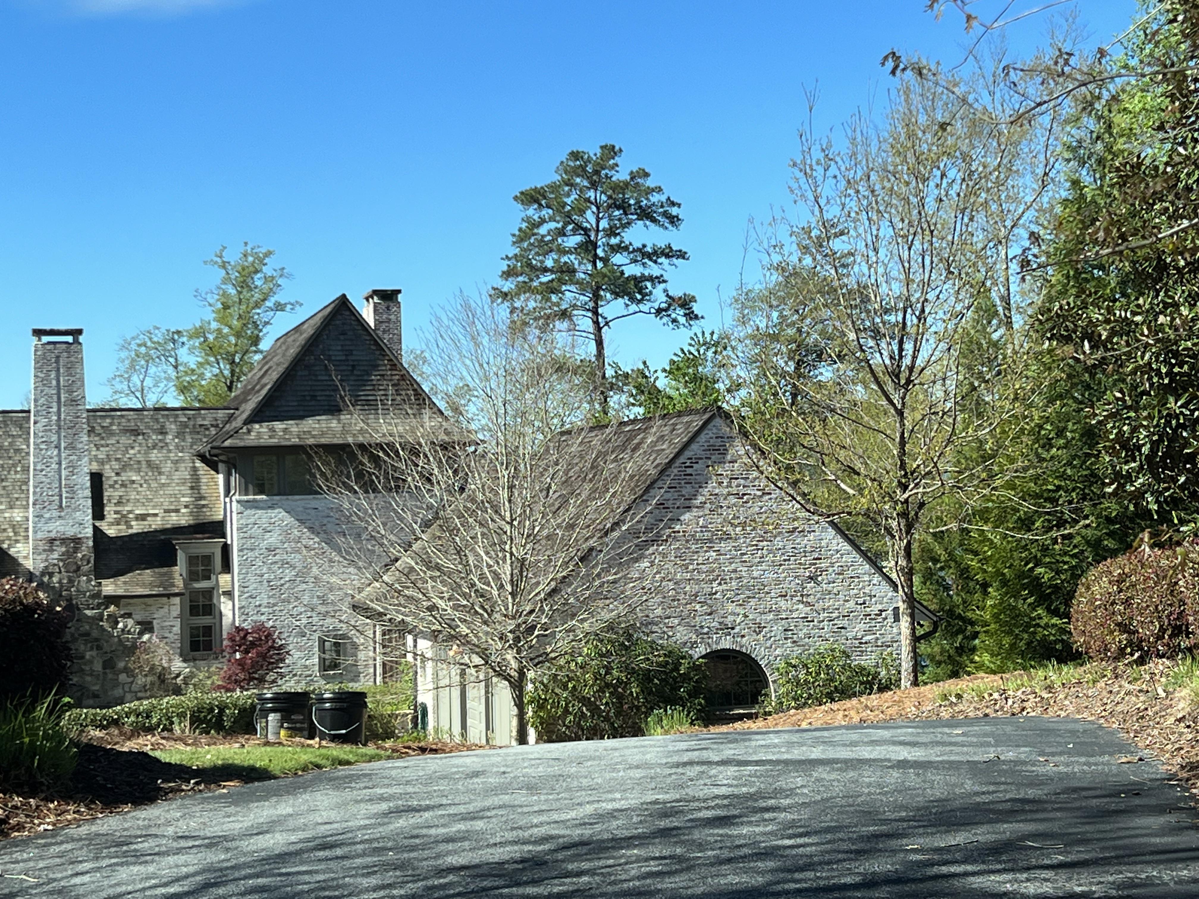 What do you call/ how would you replicate this brick work & style? | Scrolller