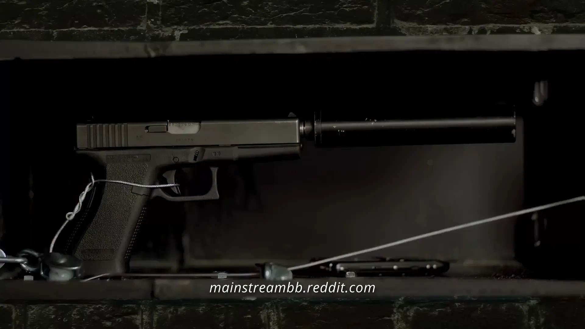 Lara Pulver Elbows a Man in the Balls in Sherlock 2x1 | Scrolller