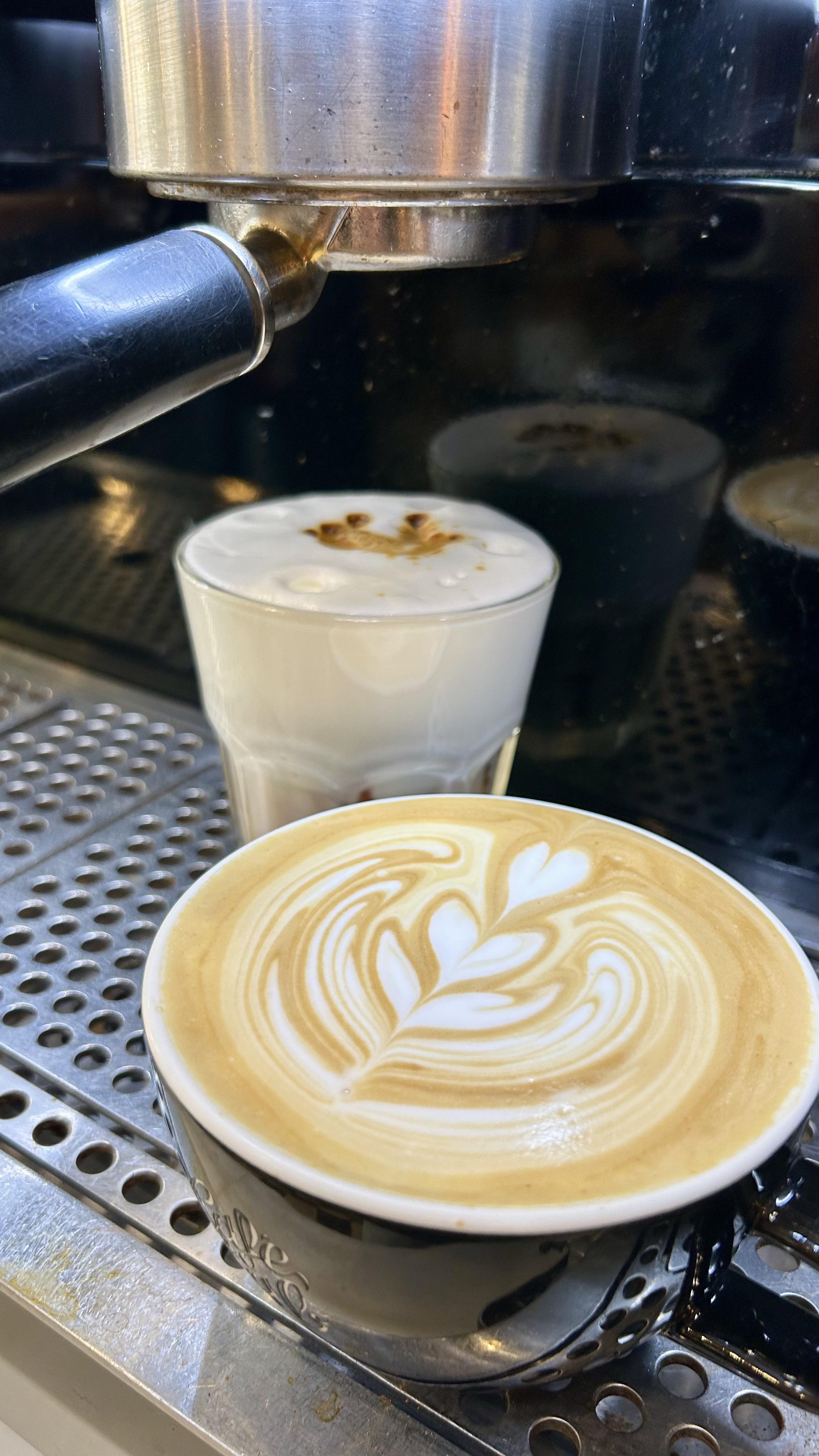 Latte art launch | Scrolller