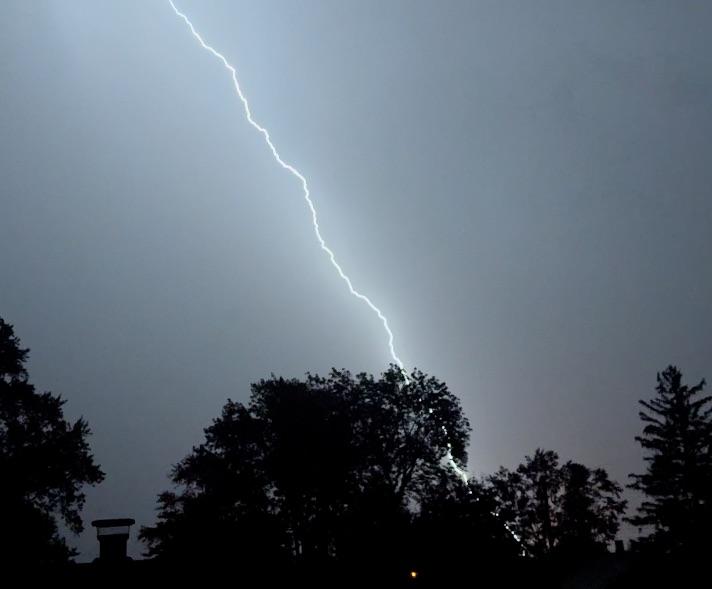 A few more shots from a recent storm | Scrolller