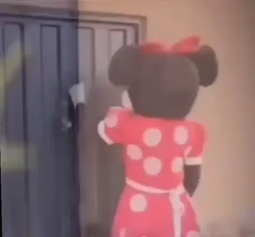 Let's dance with Minnie Mouse | Scrolller