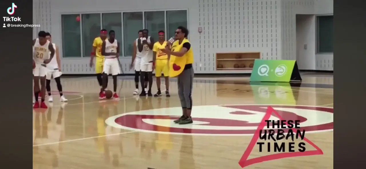 Lifetime hawk 🤞 | Scrolller