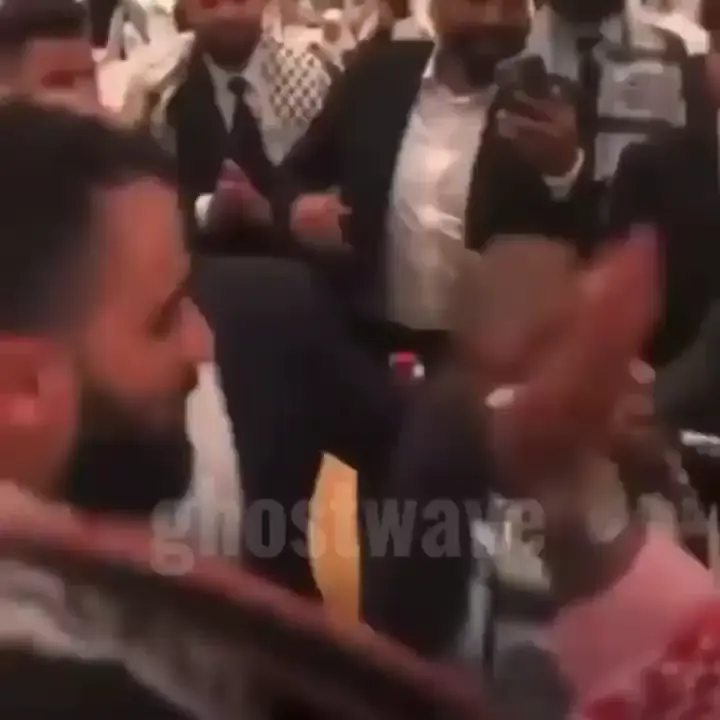 Lil gazel vert | Scrolller