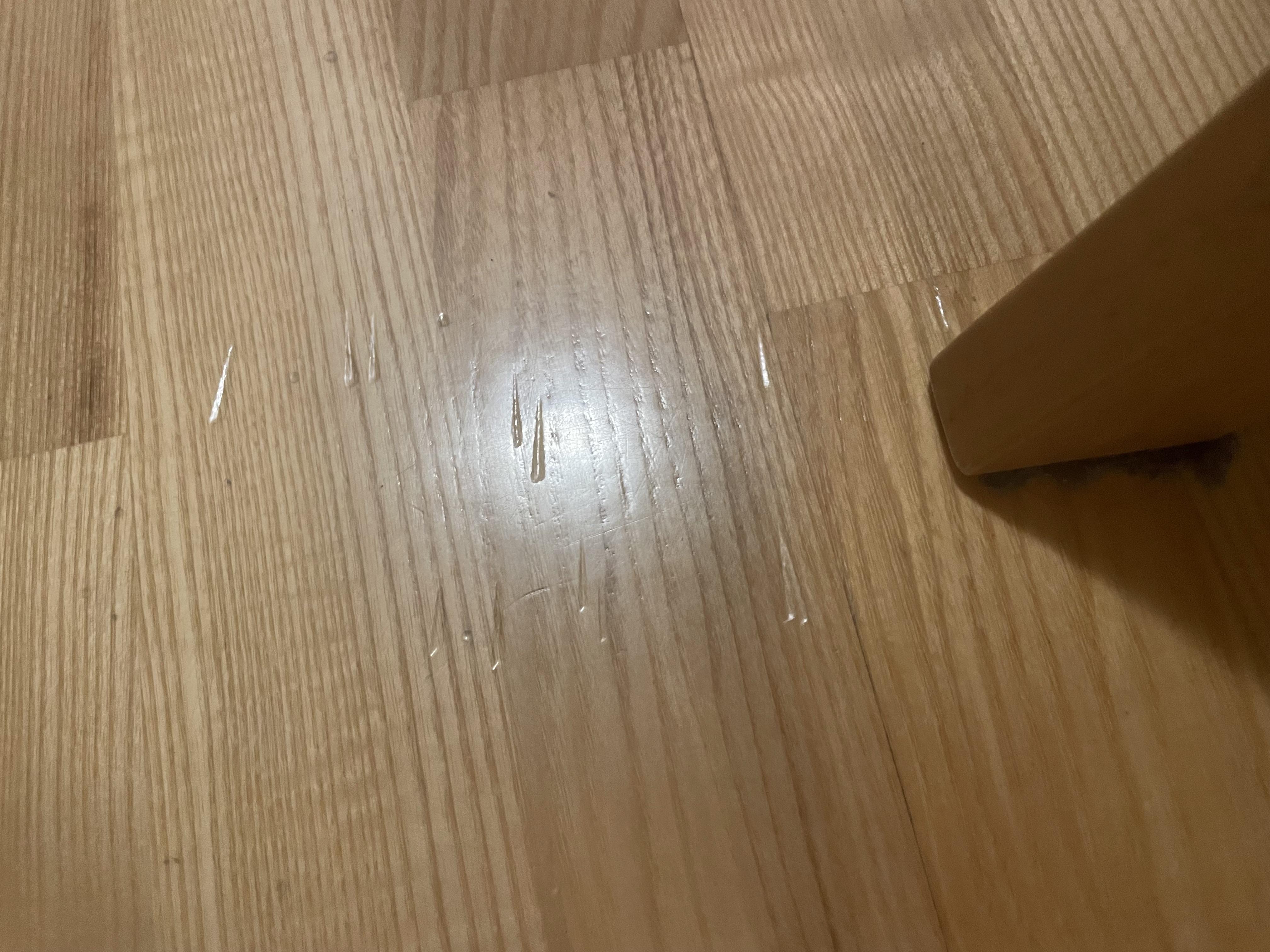 How to fix these scratches on the floor? | Scrolller