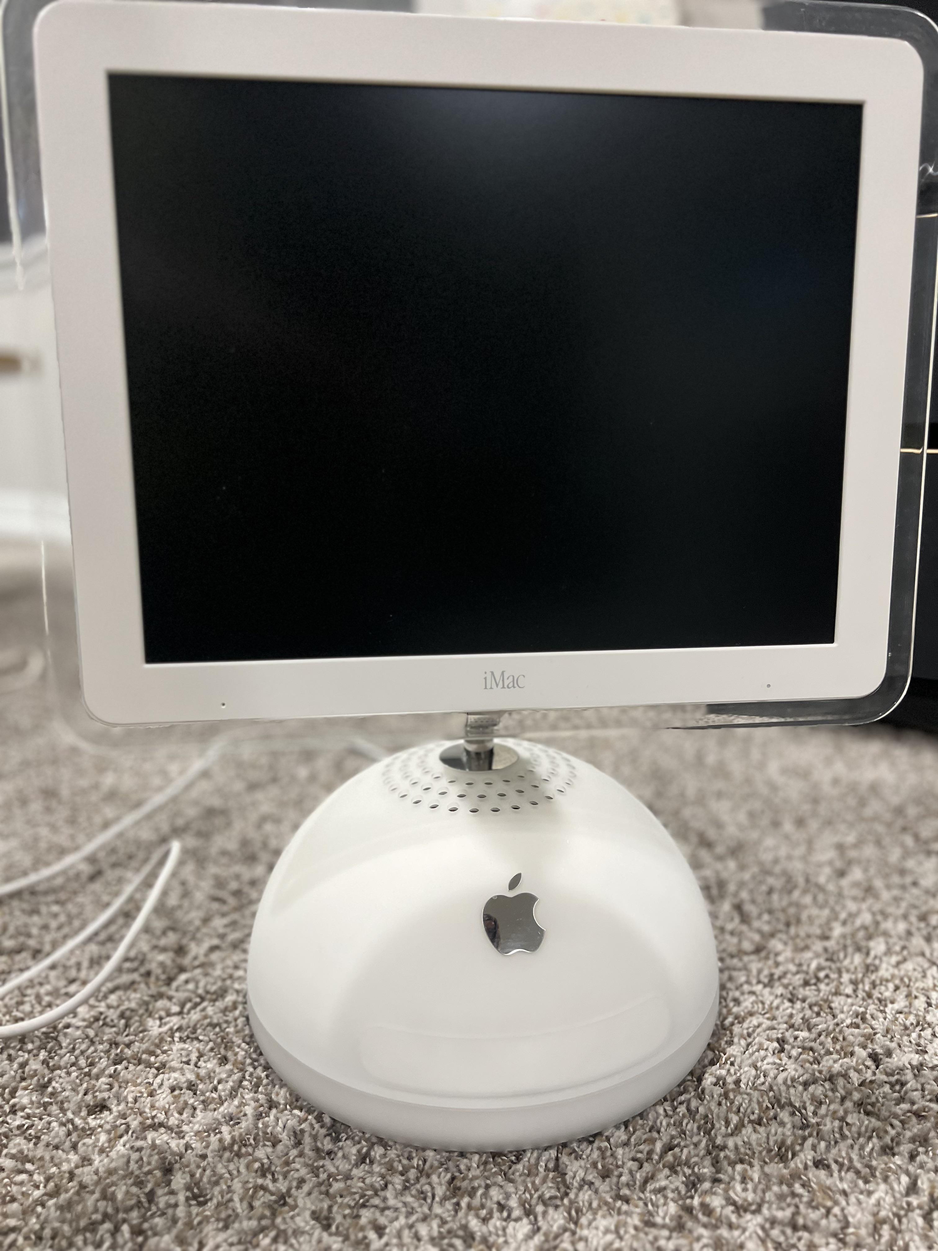 Looking for ideas of how to upcycle this old computer. | Scrolller