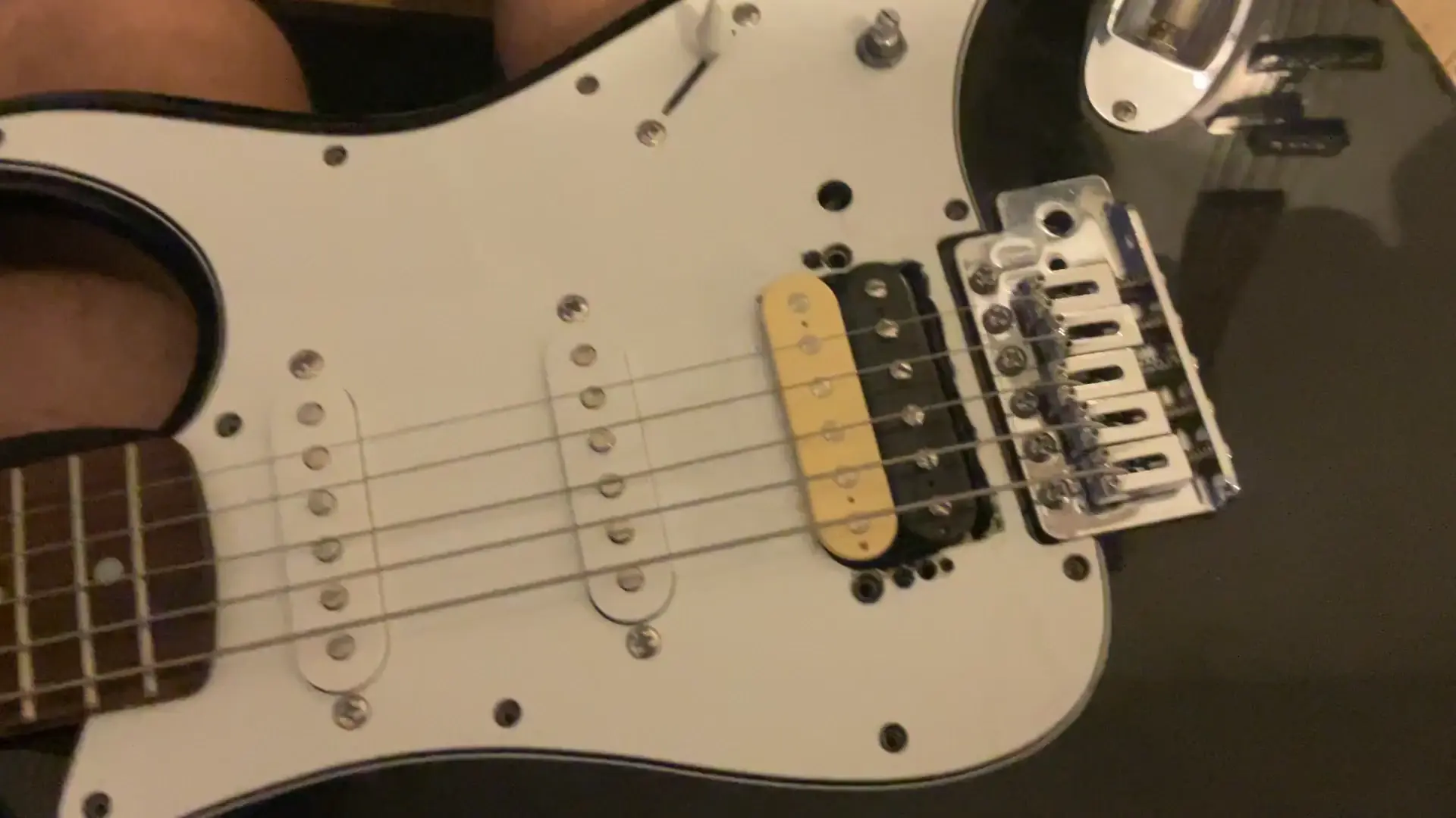 Loud buzzing after deleting second tone control. | Scrolller