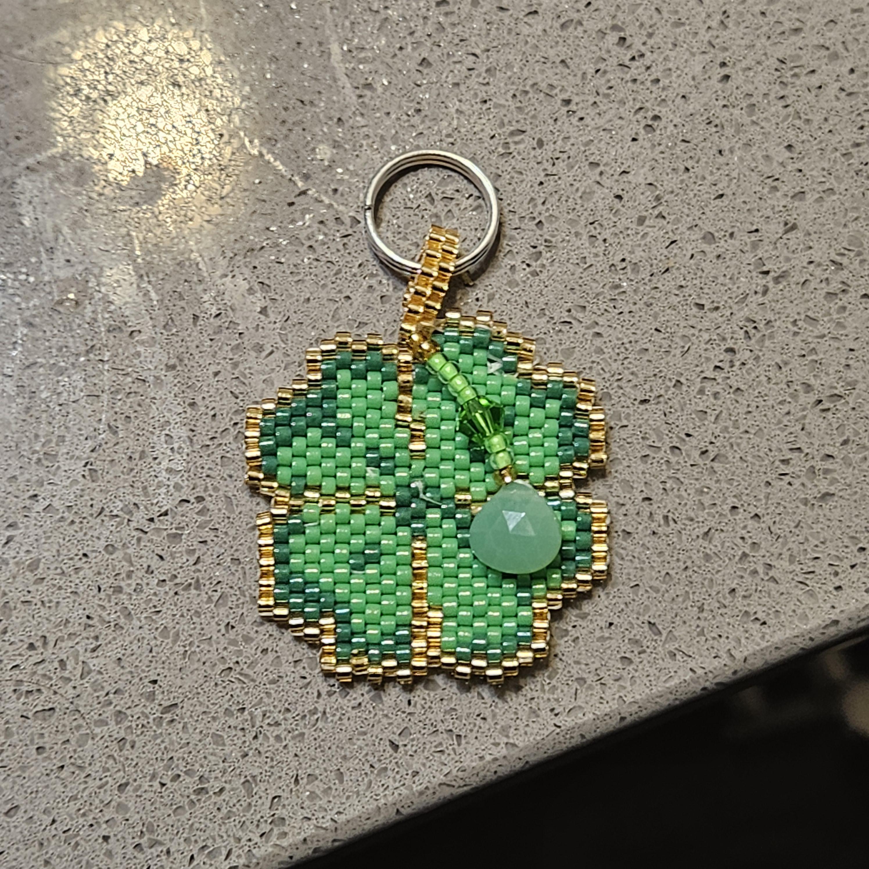 Lucky 4-leaf Clover | Scrolller