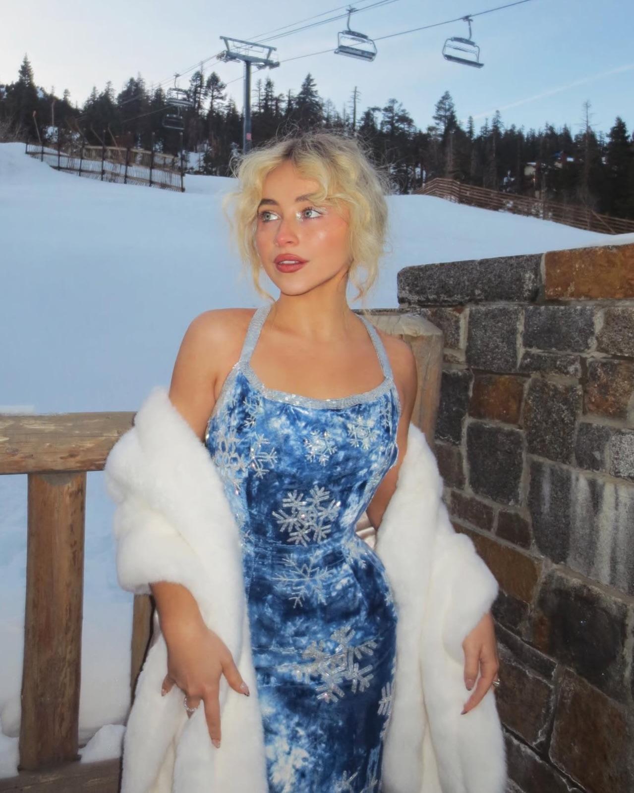 Sabrina Carpenter Shares Pictures From Her New Years Via Instagram New 5117