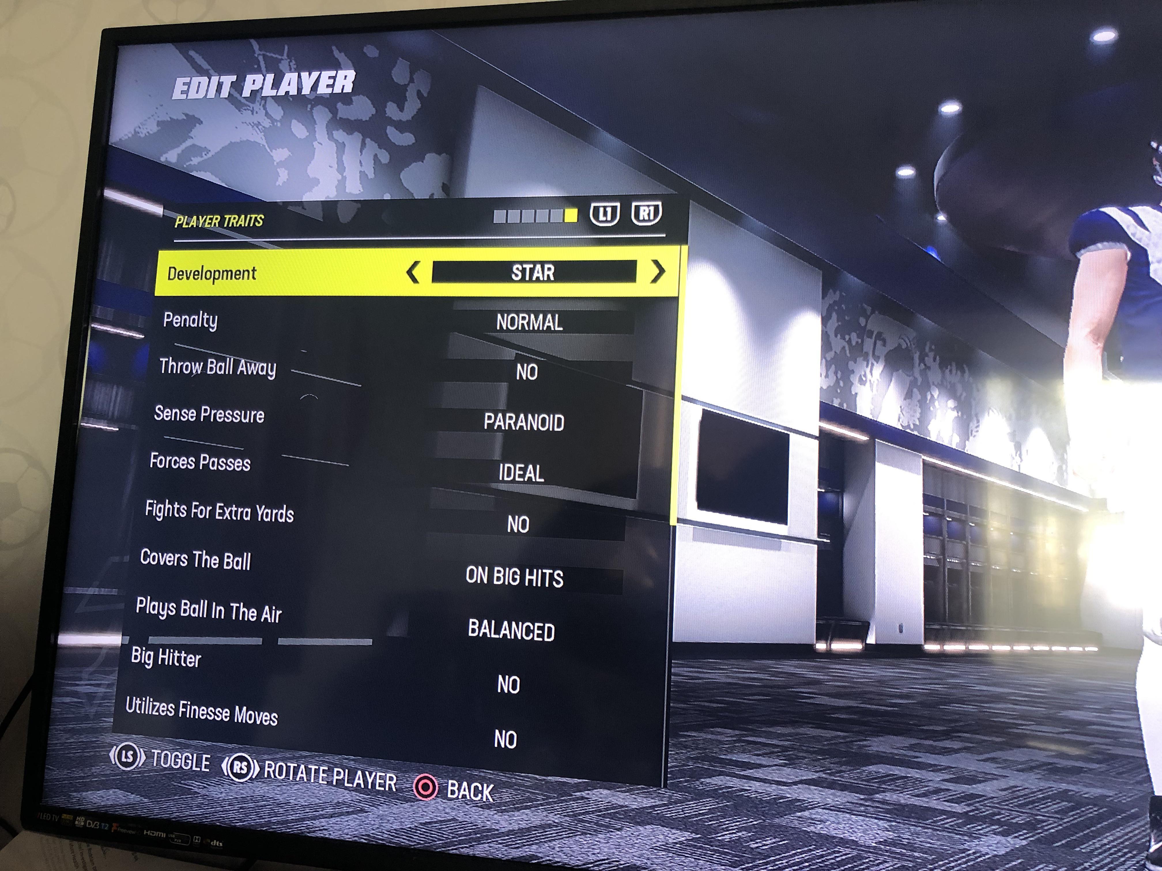 So I like to play with draft classes. Load up a new one. No1 ovr player is this donny. 84 ovr QB ...