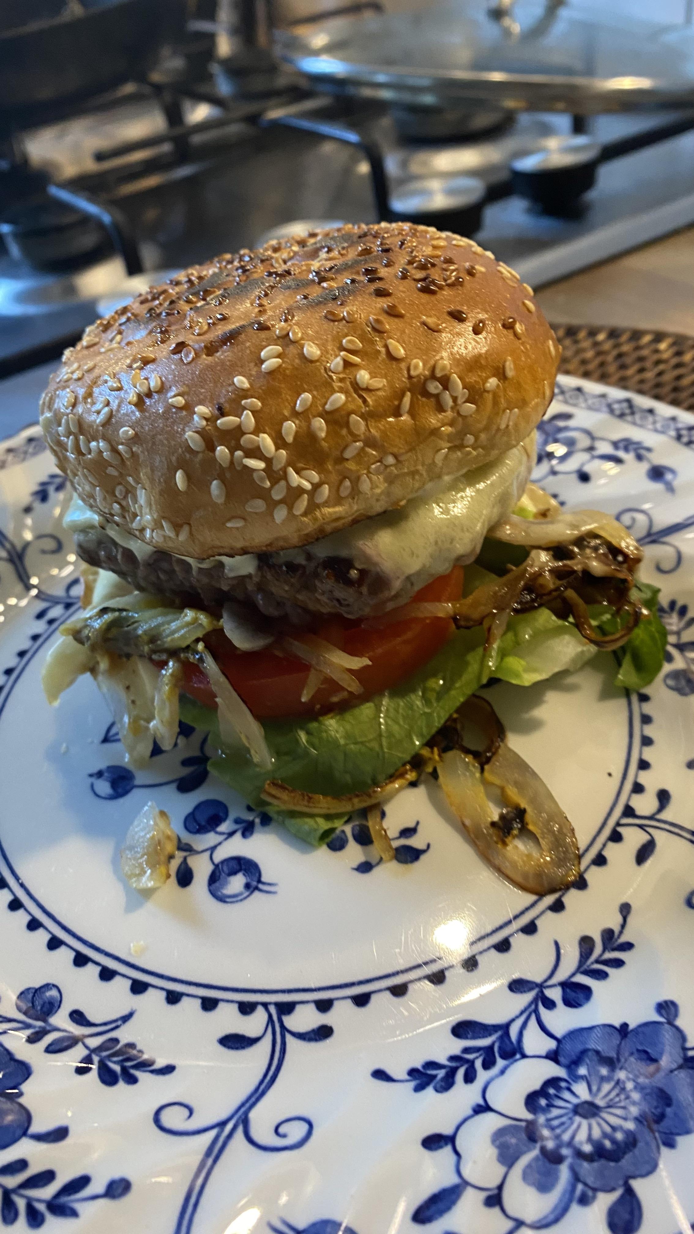 Smash burger first attempt | Scrolller