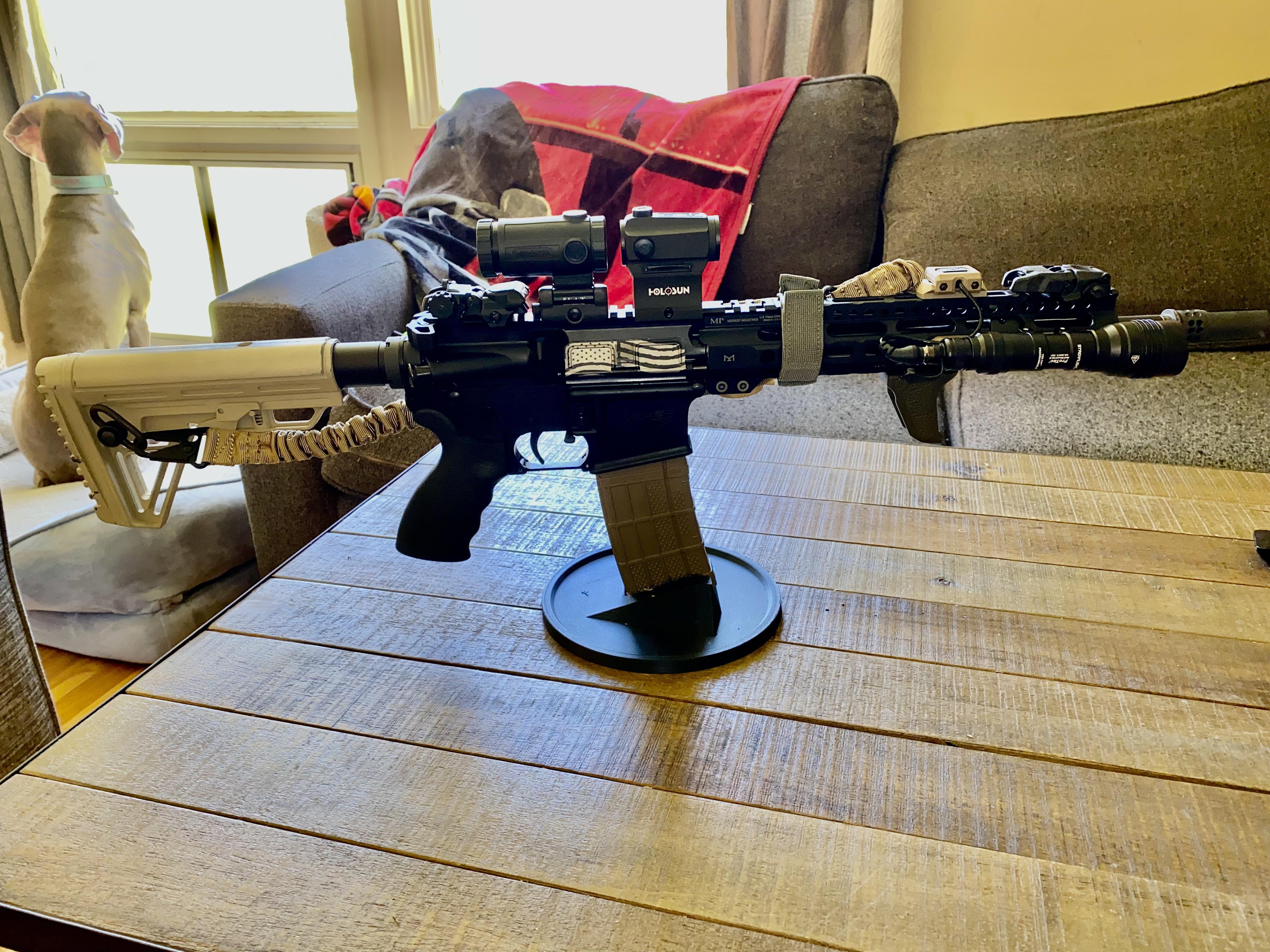 Meet Uno. My 1st build. All she needs for me to call her done is EOTech XPS tan 2 and RC2 ...