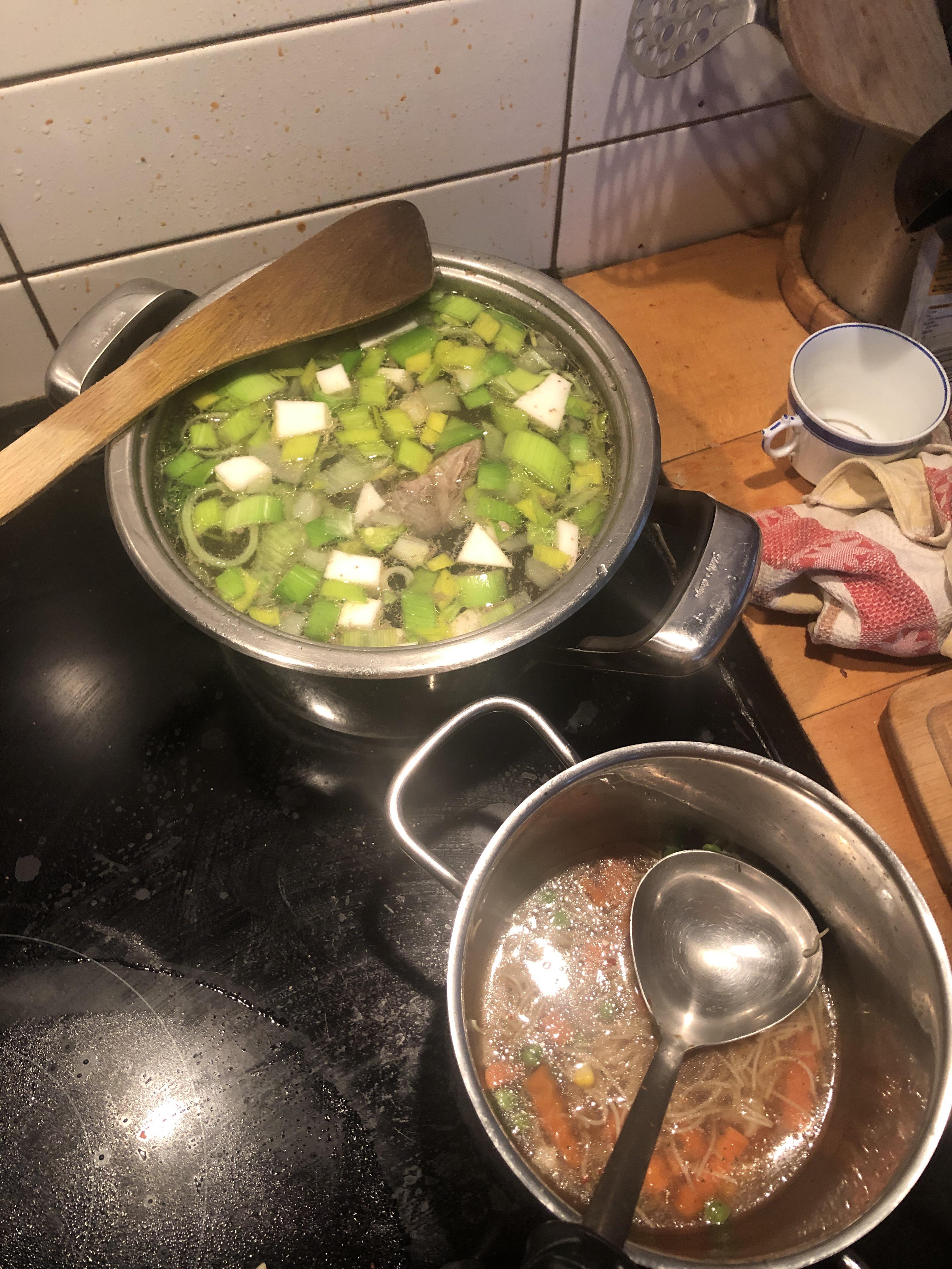 Making soup | Scrolller
