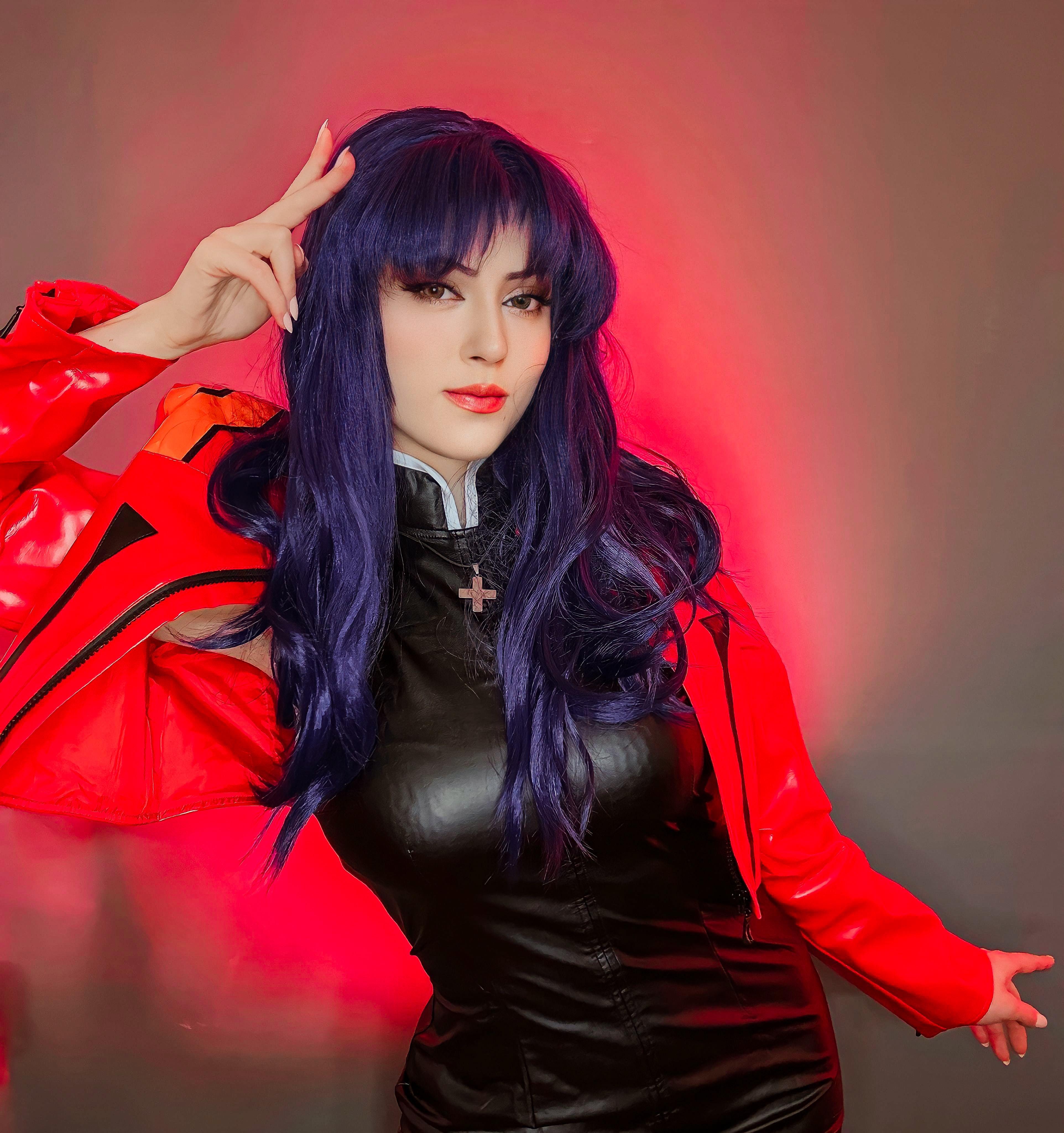 Misato Katsuragi Cosplay By Scarlett Vadania Self Scrolller