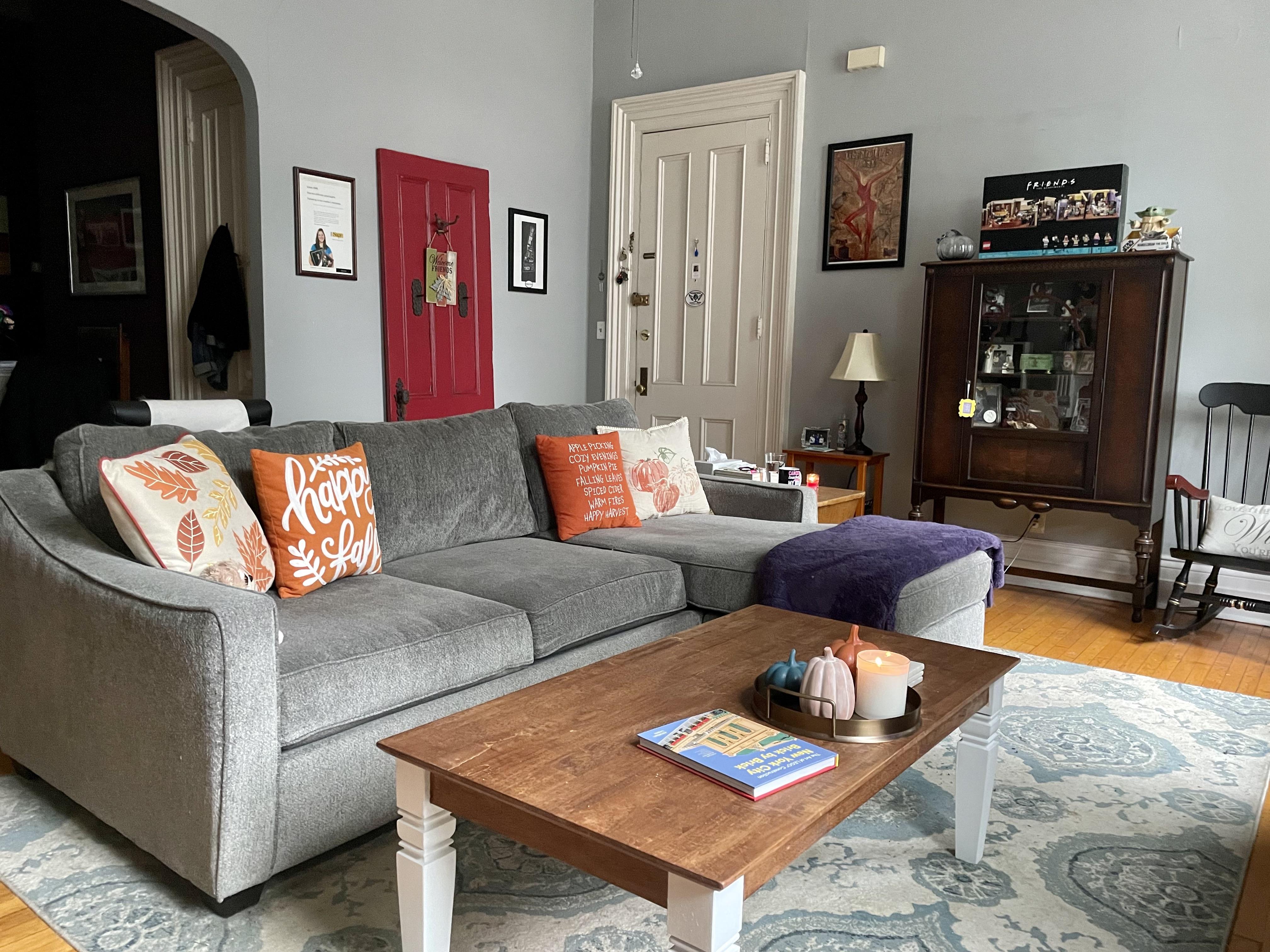 Cozy living room in Upstate NY | Scrolller