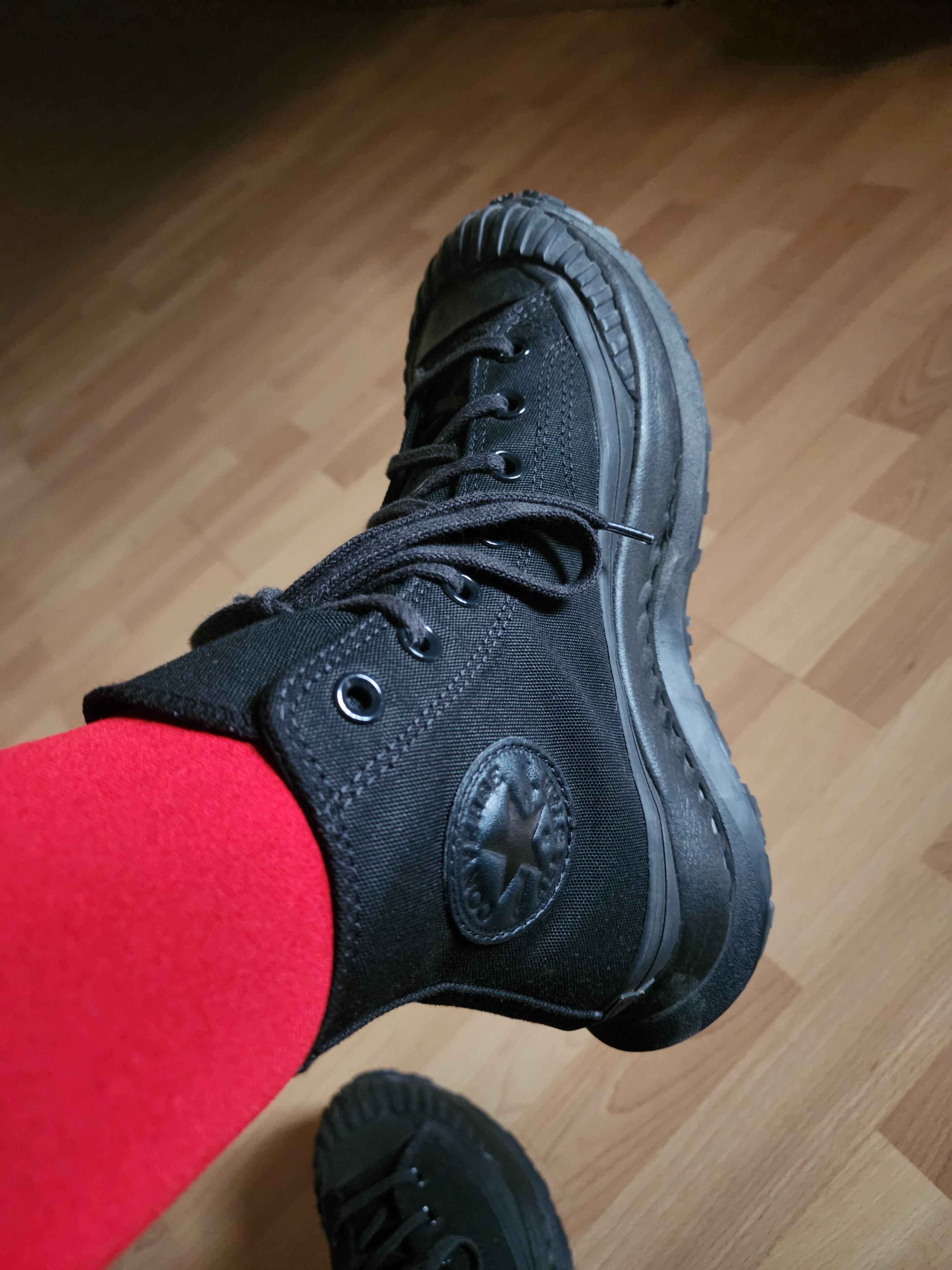 Chuck 70 Ac-tx 🥰 | Scrolller