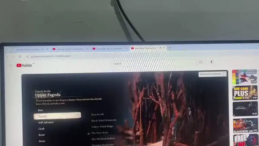 Monitor flickering | Scrolller