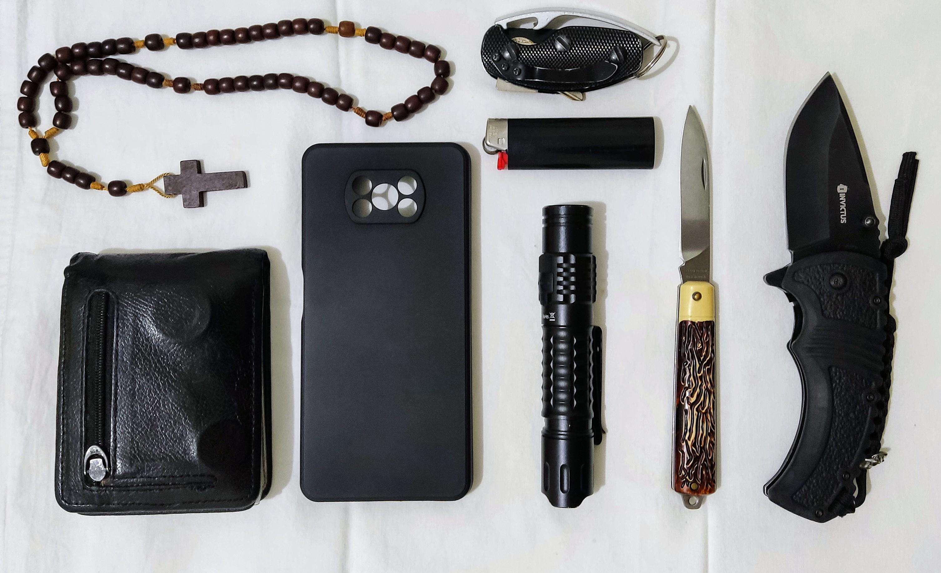 My current edc | Scrolller