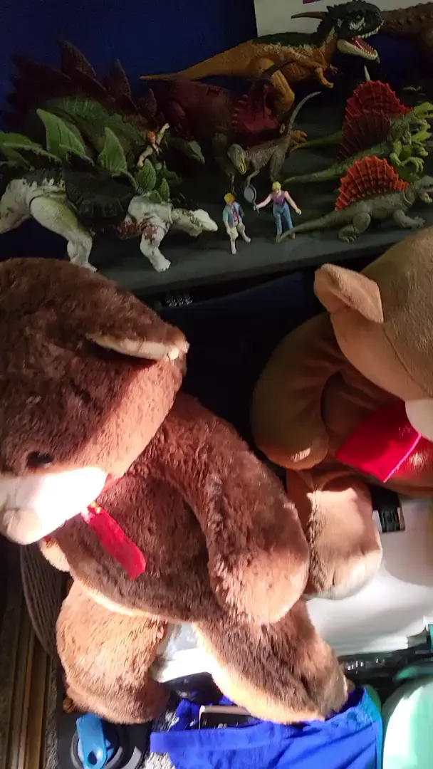 My jurassic collection (so far) | Scrolller