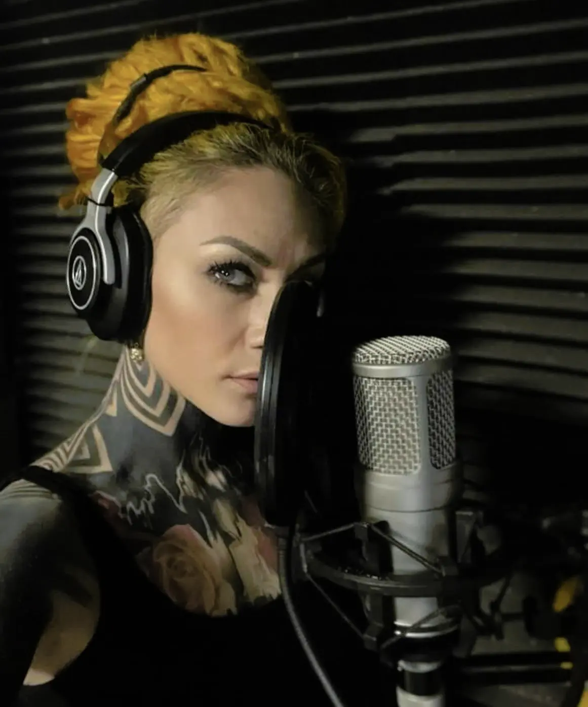 My love for this woman is beyond everything ️ ️ [lena Scissorhands] | Scrolller