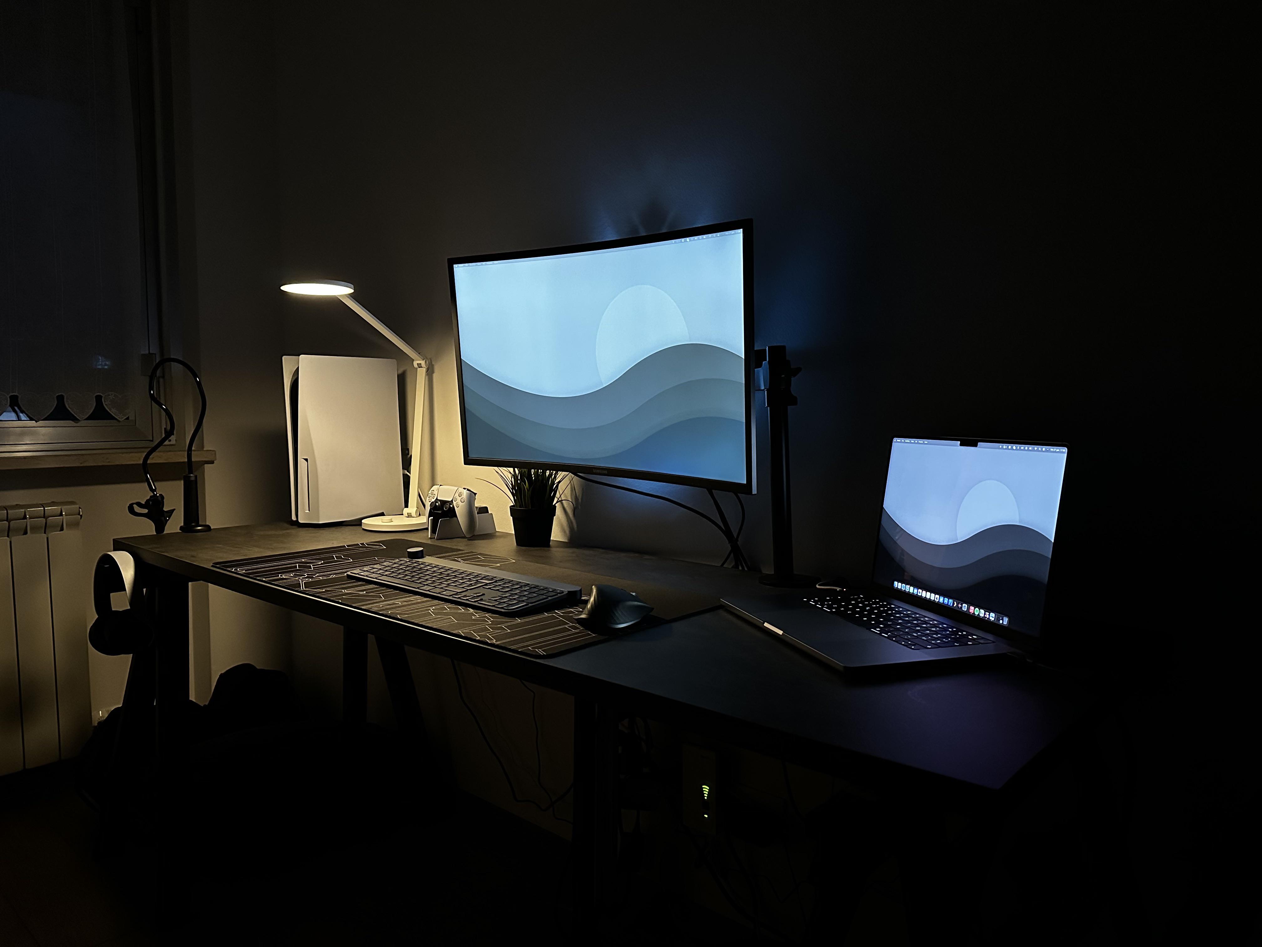 My minimal setup 😁 | Scrolller