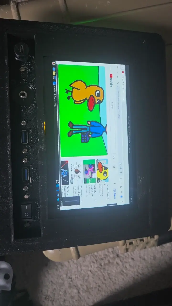 My newest cyberdeck | Scrolller