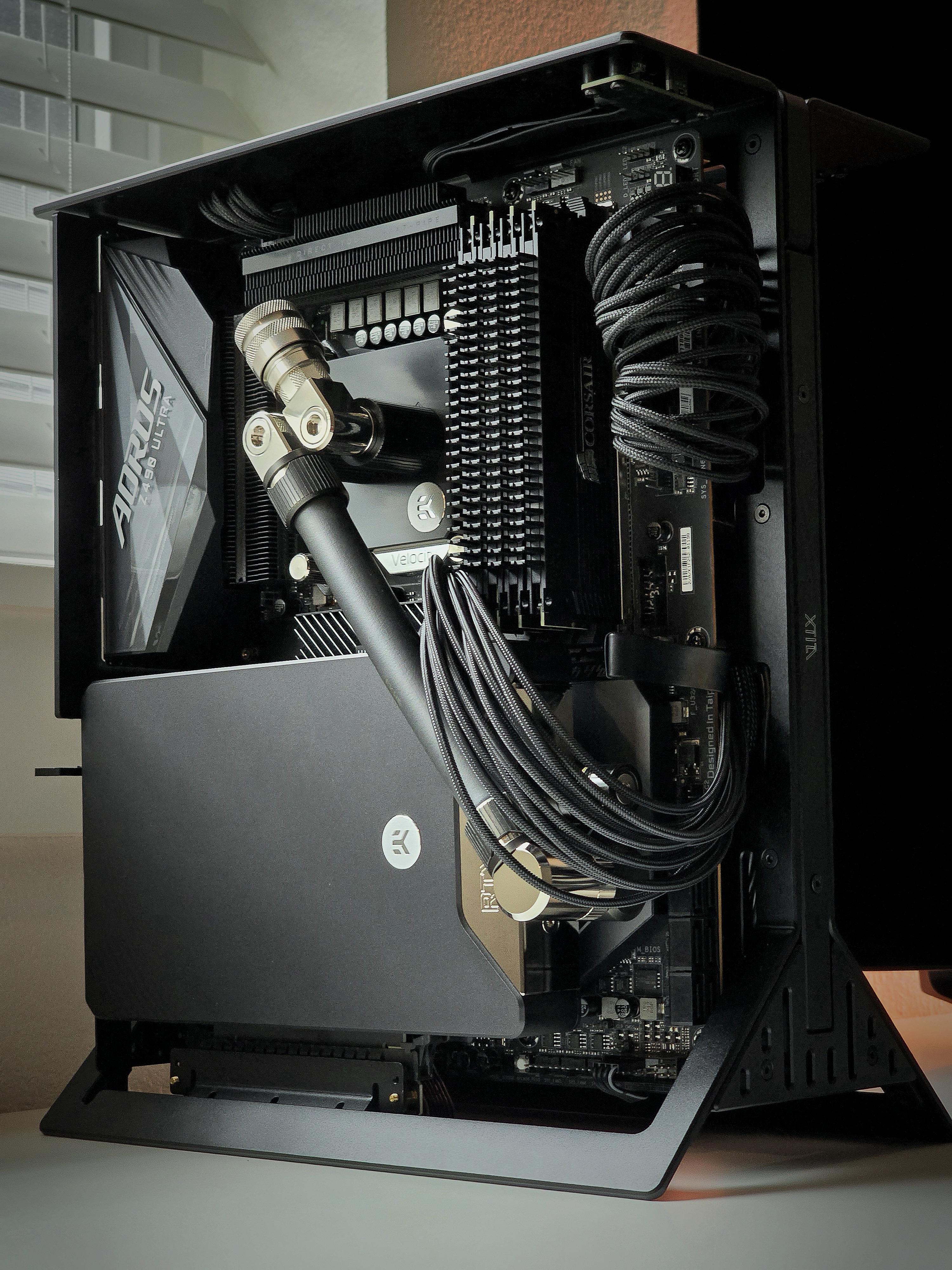 Still one of my favorite builds. | Scrolller