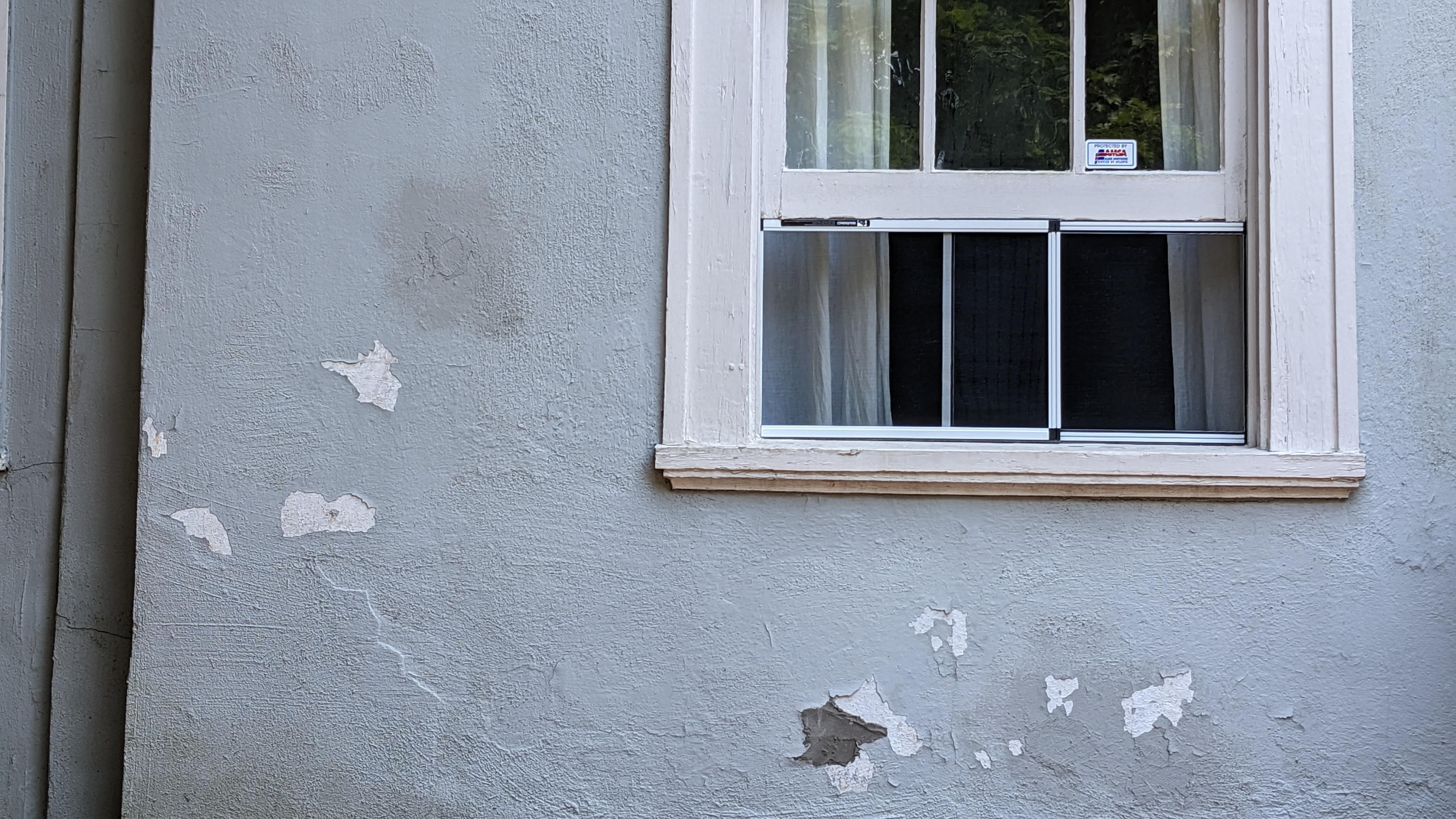 Painted stucco | Scrolller