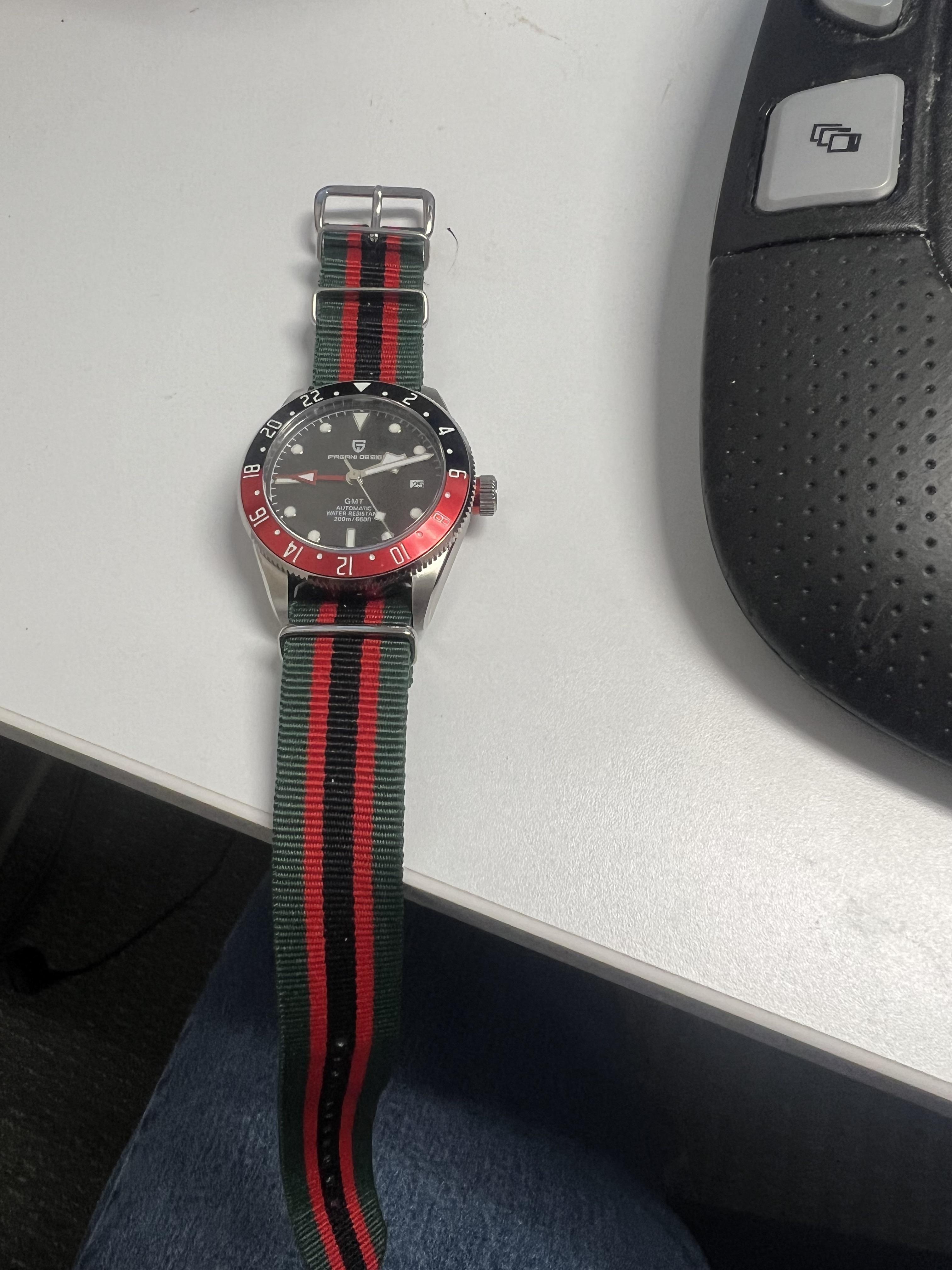 [Pagani Design GMT] Got a compliment on this watch/NATO combination ...